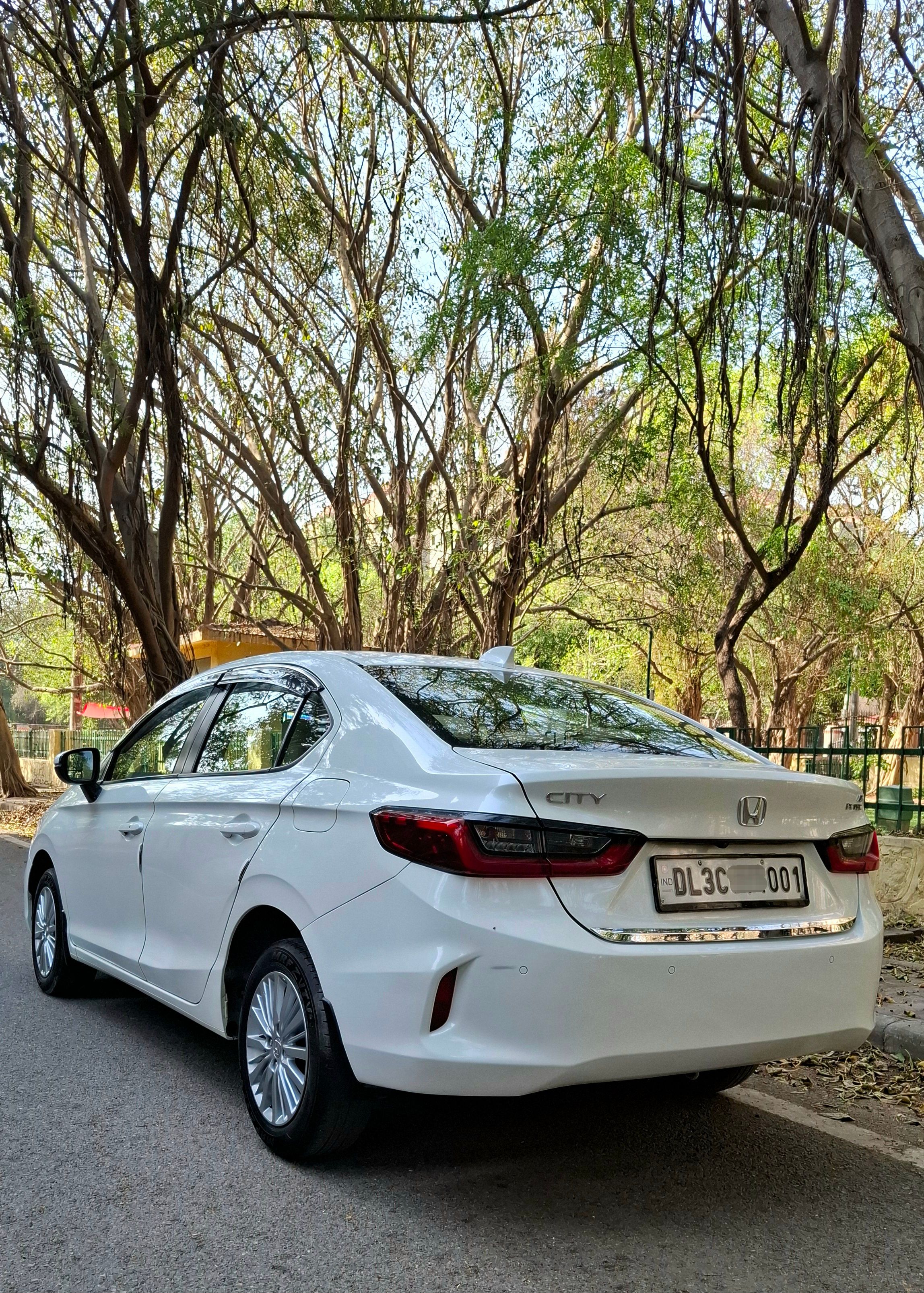 Buy Used Honda City V MT of 2021 model @ 8,55,000 INR in Delhi ...