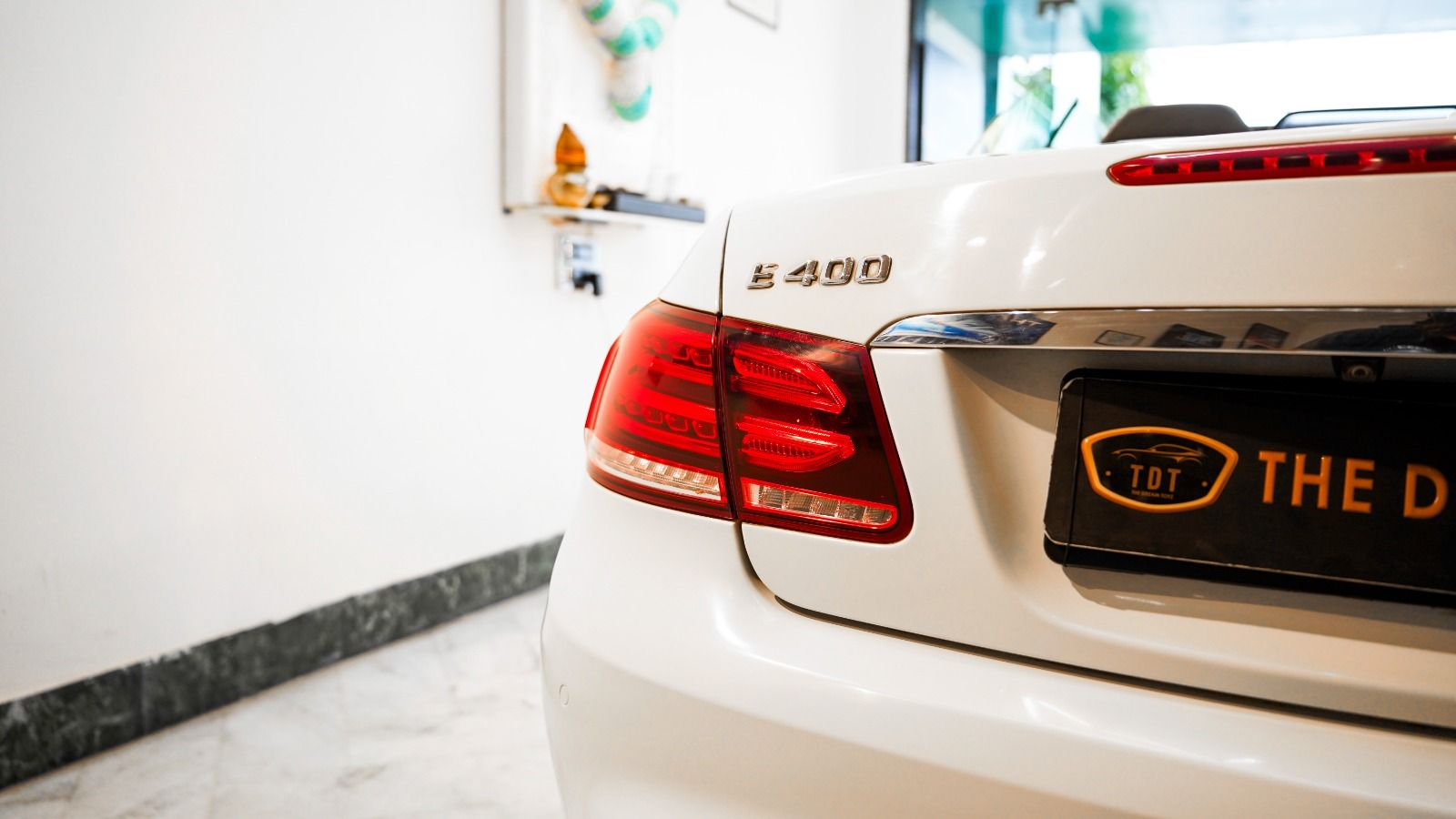 Buy Used Mercedes-Benz E-Class E400 Cabriolet of 2015 model @ 45,00,000 ...