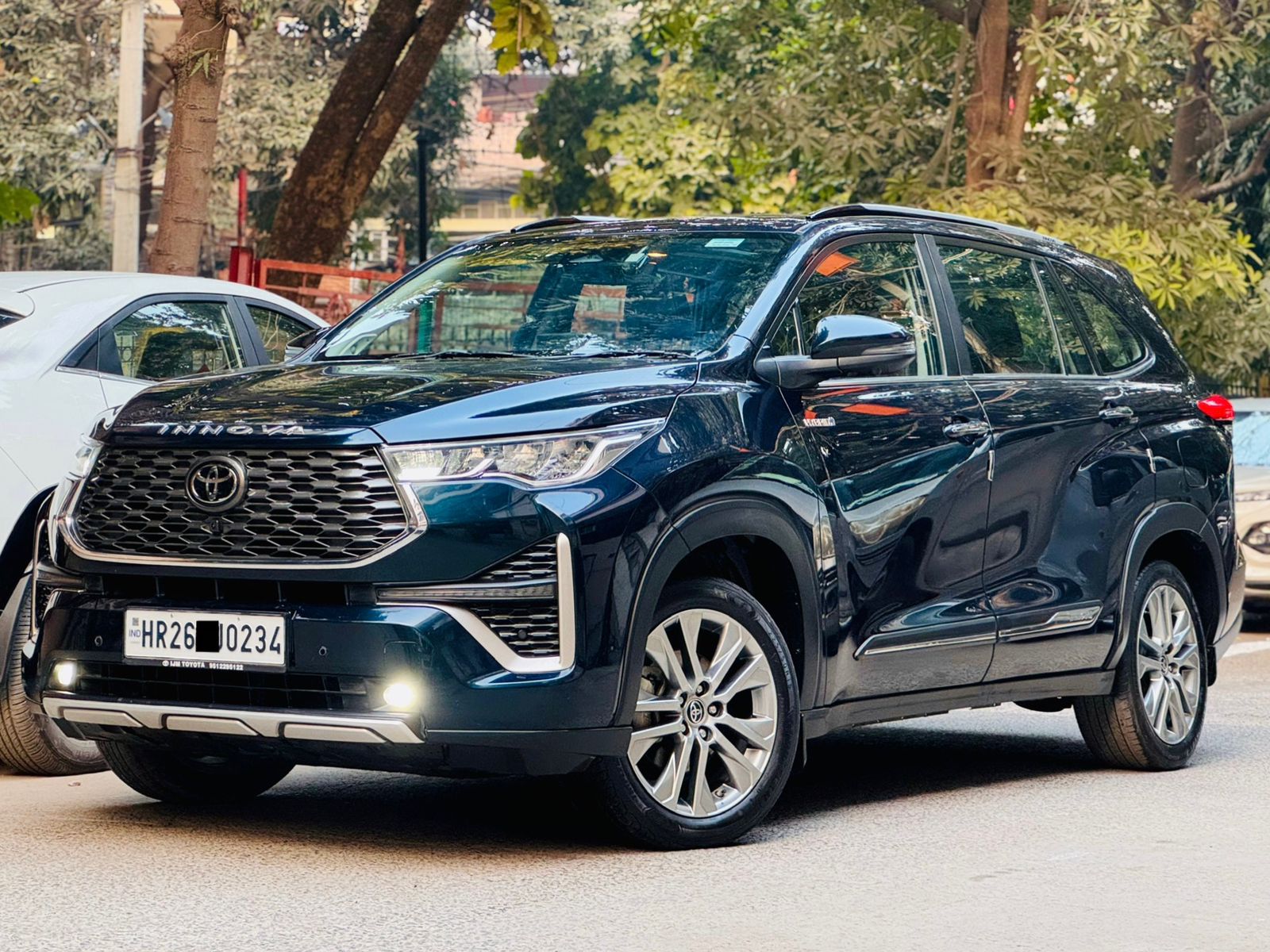 Used 2024 Toyota Innova Hycross 1987 cc Petrol Automatic Car in New ...