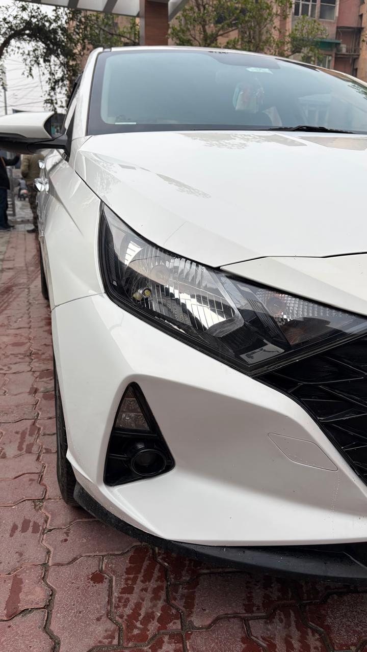 Buy Used Hyundai i20 Magna Diesel of 2021 model @ 6,90,000 INR in Delhi ...