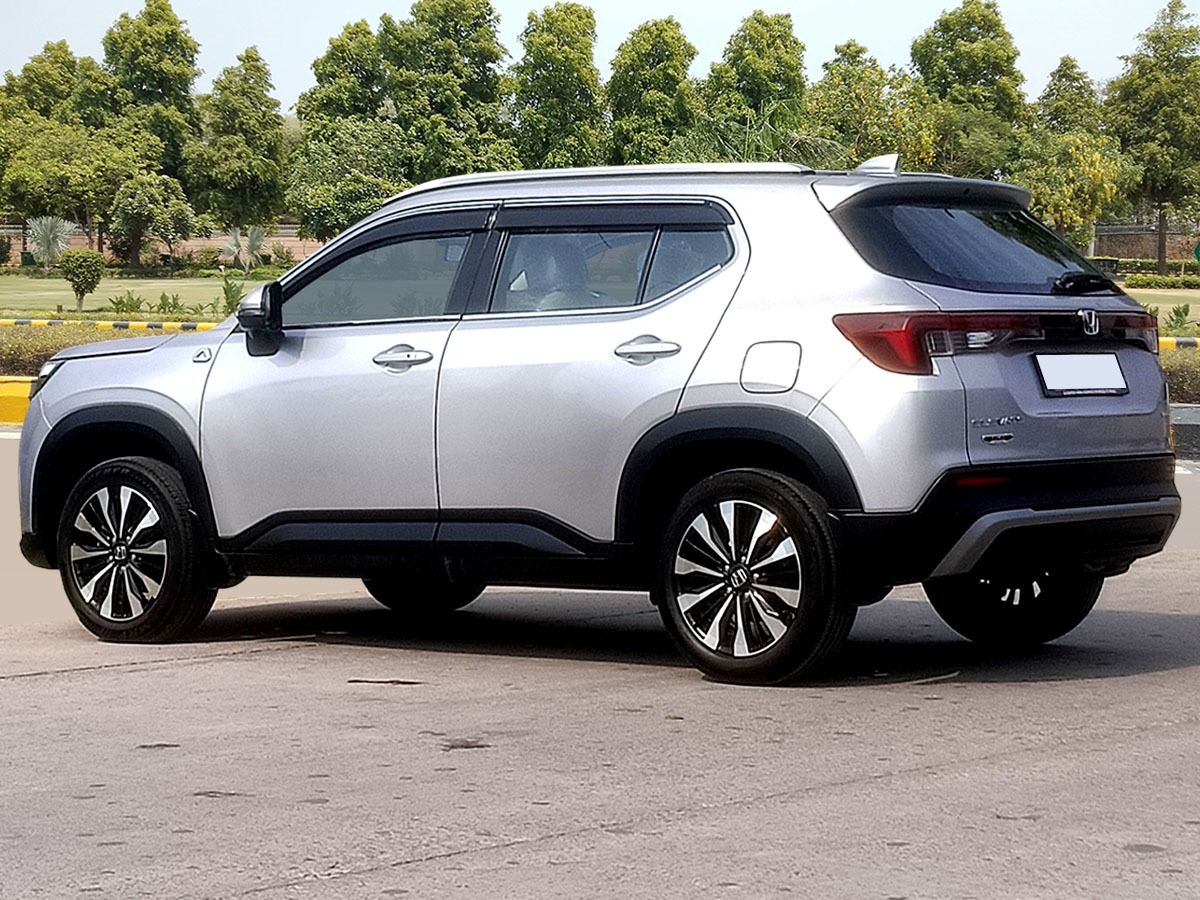 Buy Used Honda Elevate VX CVT of 2025 model @ 13,25,000 INR in Delhi ...