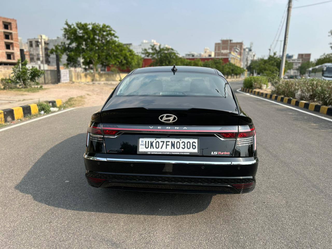 Buy Used Hyundai Verna SX Turbo DCT of 2023 model @ 14,45,000 INR in ...