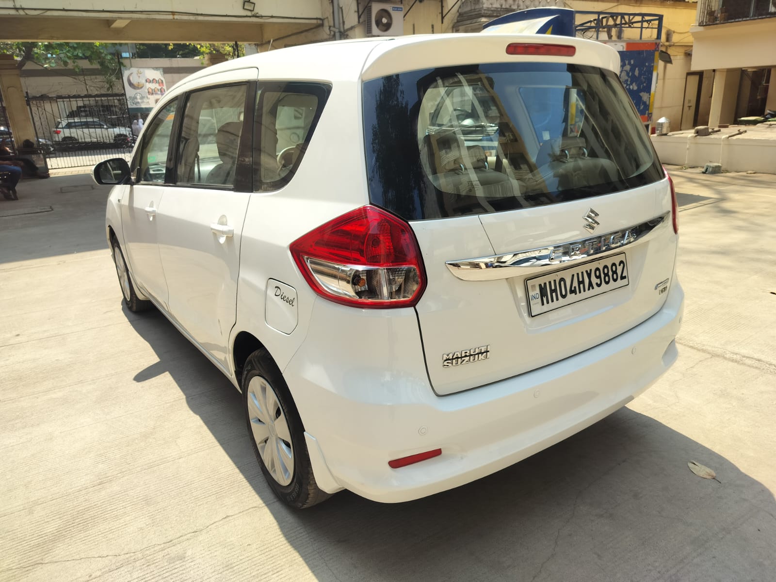 Buy Used Maruti Ertiga SHVS VDI of 2017 model @ 7,75,000 INR in Thane ...