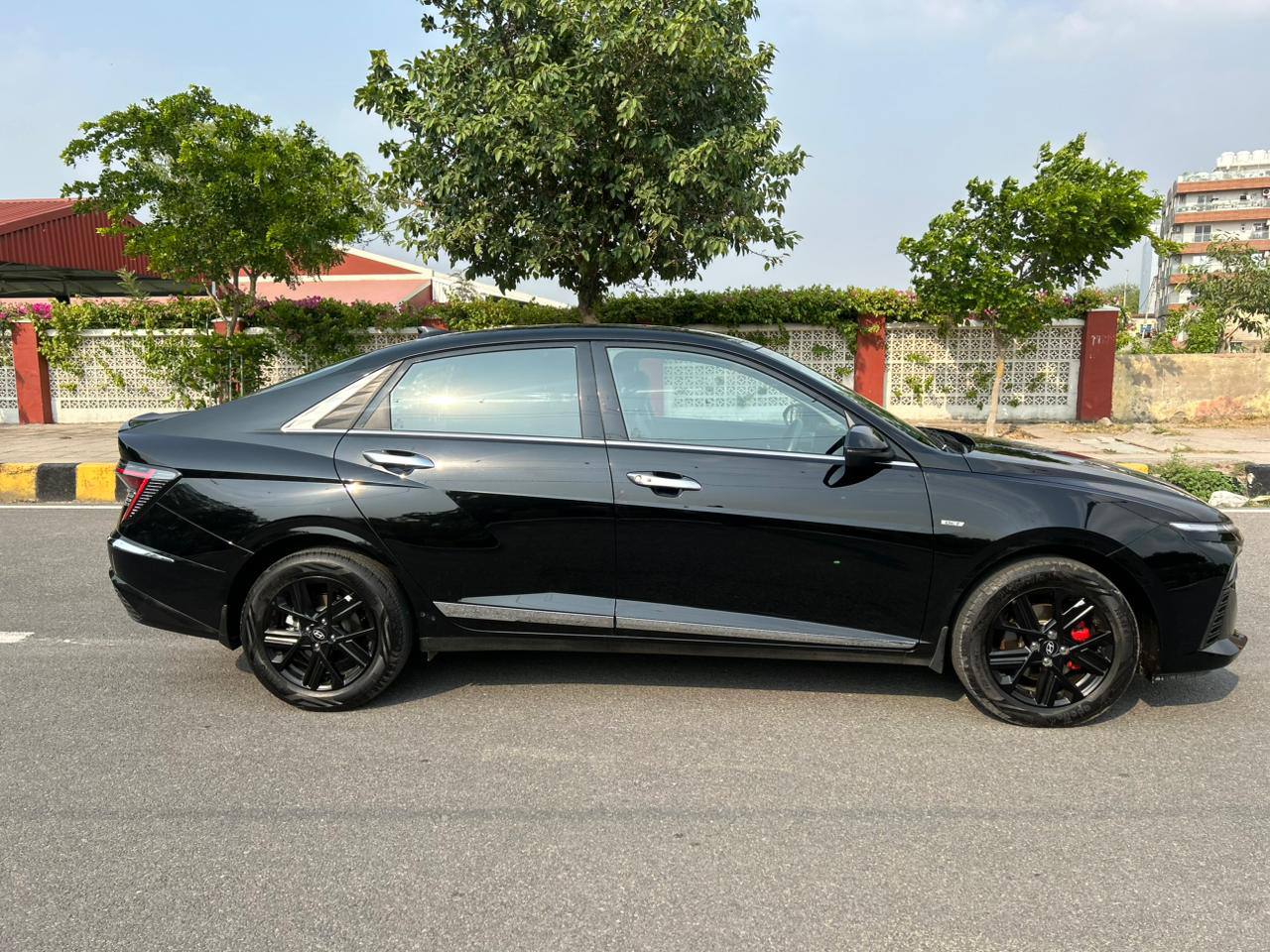 Buy Used Hyundai Verna SX Turbo DCT of 2023 model @ 14,45,000 INR in ...