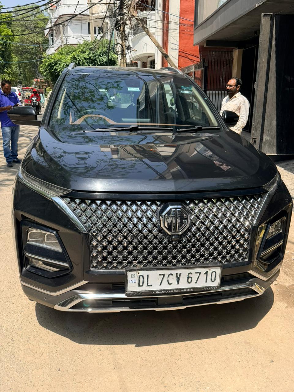 Used 2023 MG Hector Plus 1451 cc Petrol Automatic Car in New Delhi at ...