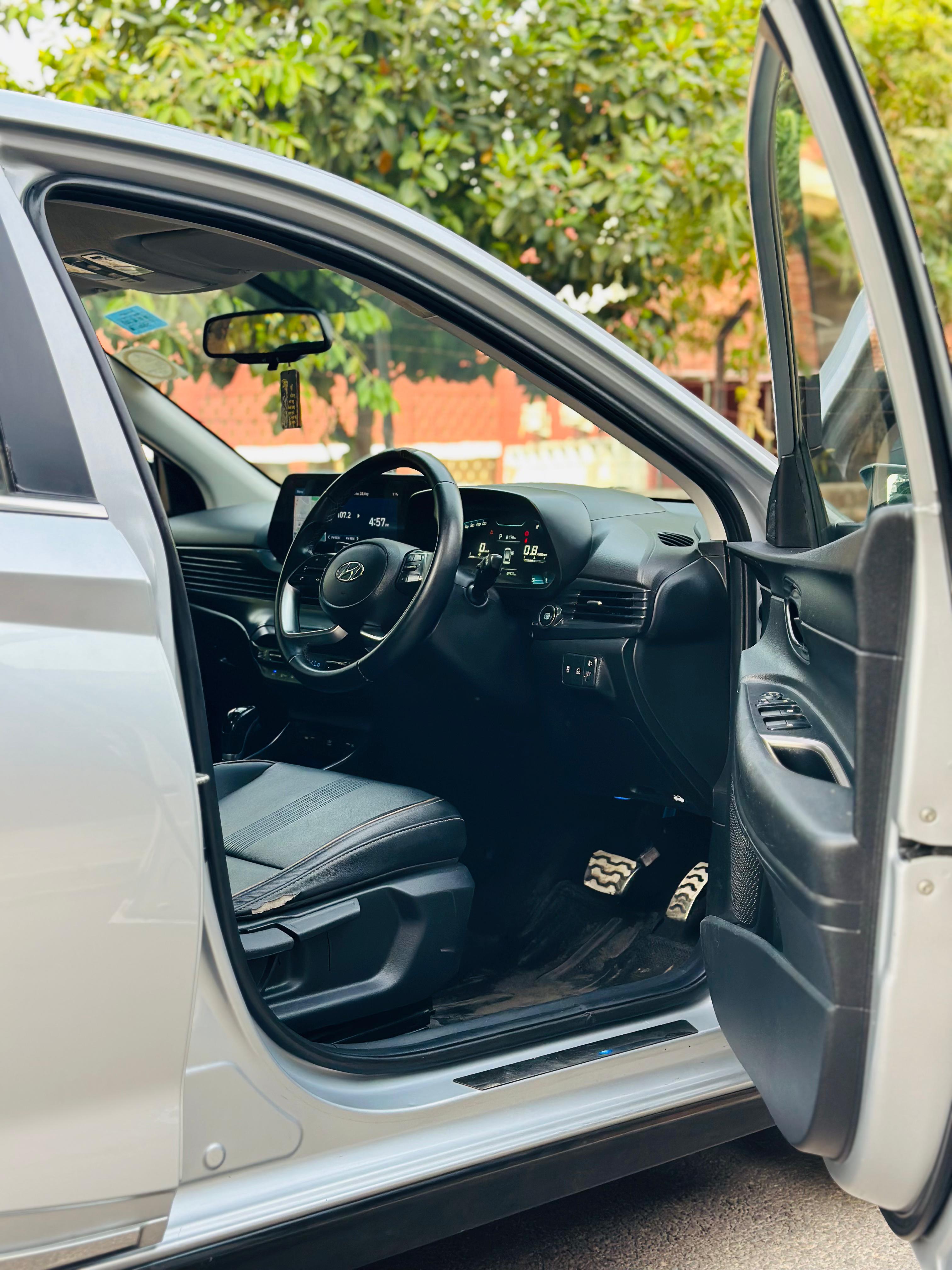 Buy Used Hyundai i20 Asta Opt Turbo DCT BSVI of 2020 model @ 7,50,000 ...