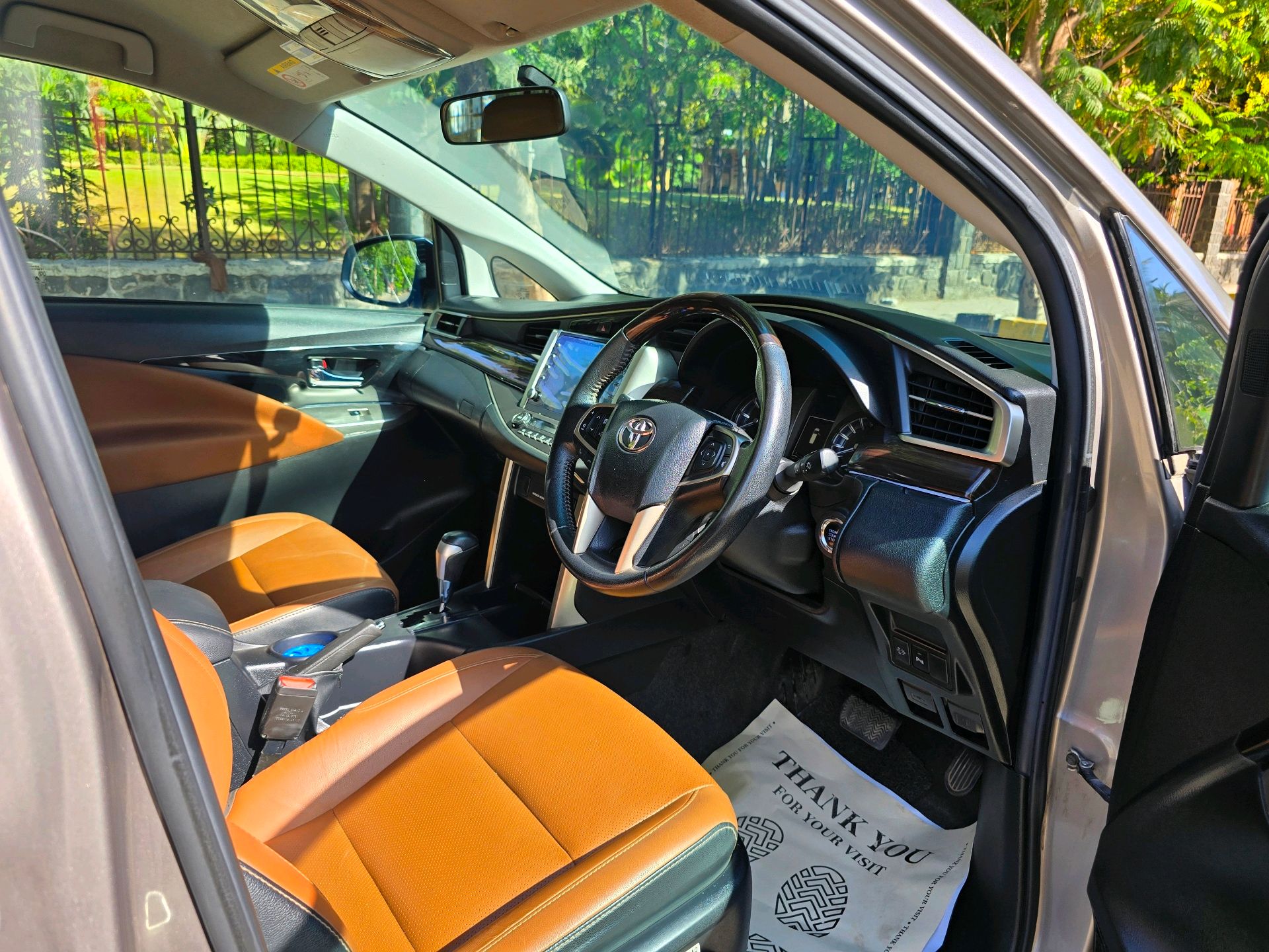 Buy Used Toyota Innova Crysta 2.4 ZX 7 STR AT of 2022 model @ 27,75,000 ...