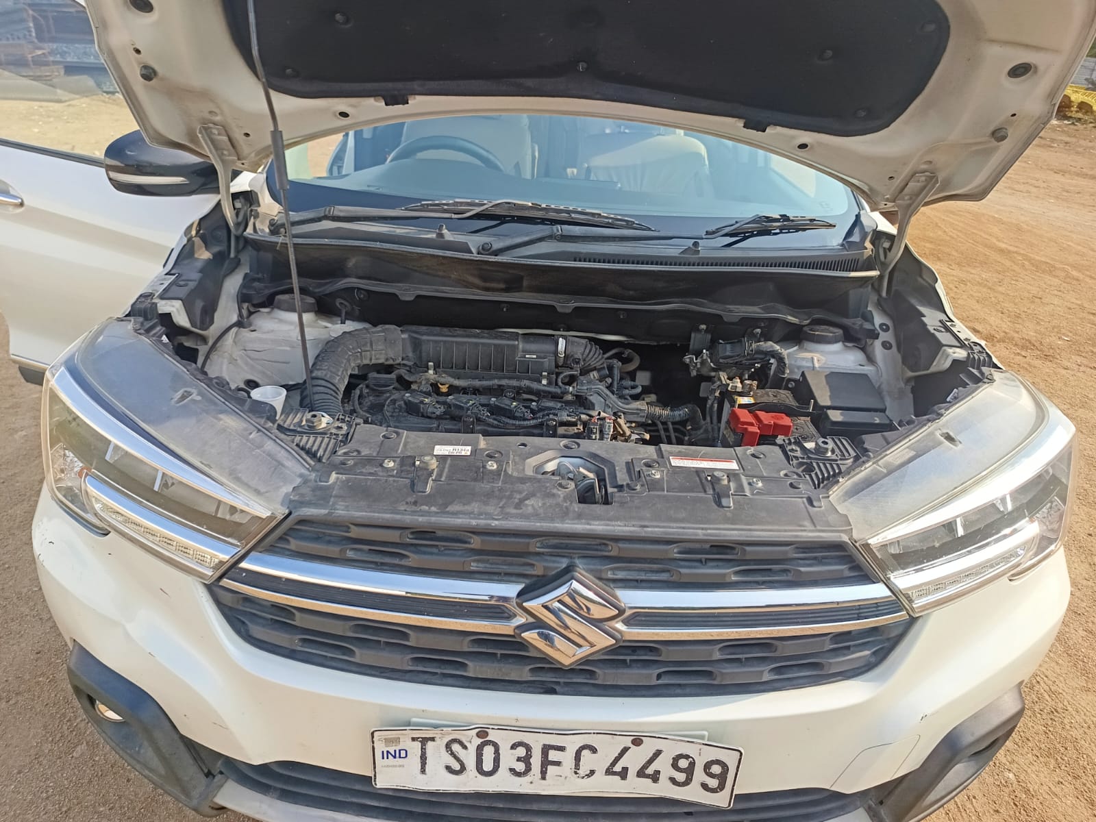 Buy Used Maruti XL6 Alpha AT of 2021 model @ 9,50,000 INR in Hyderabad ...