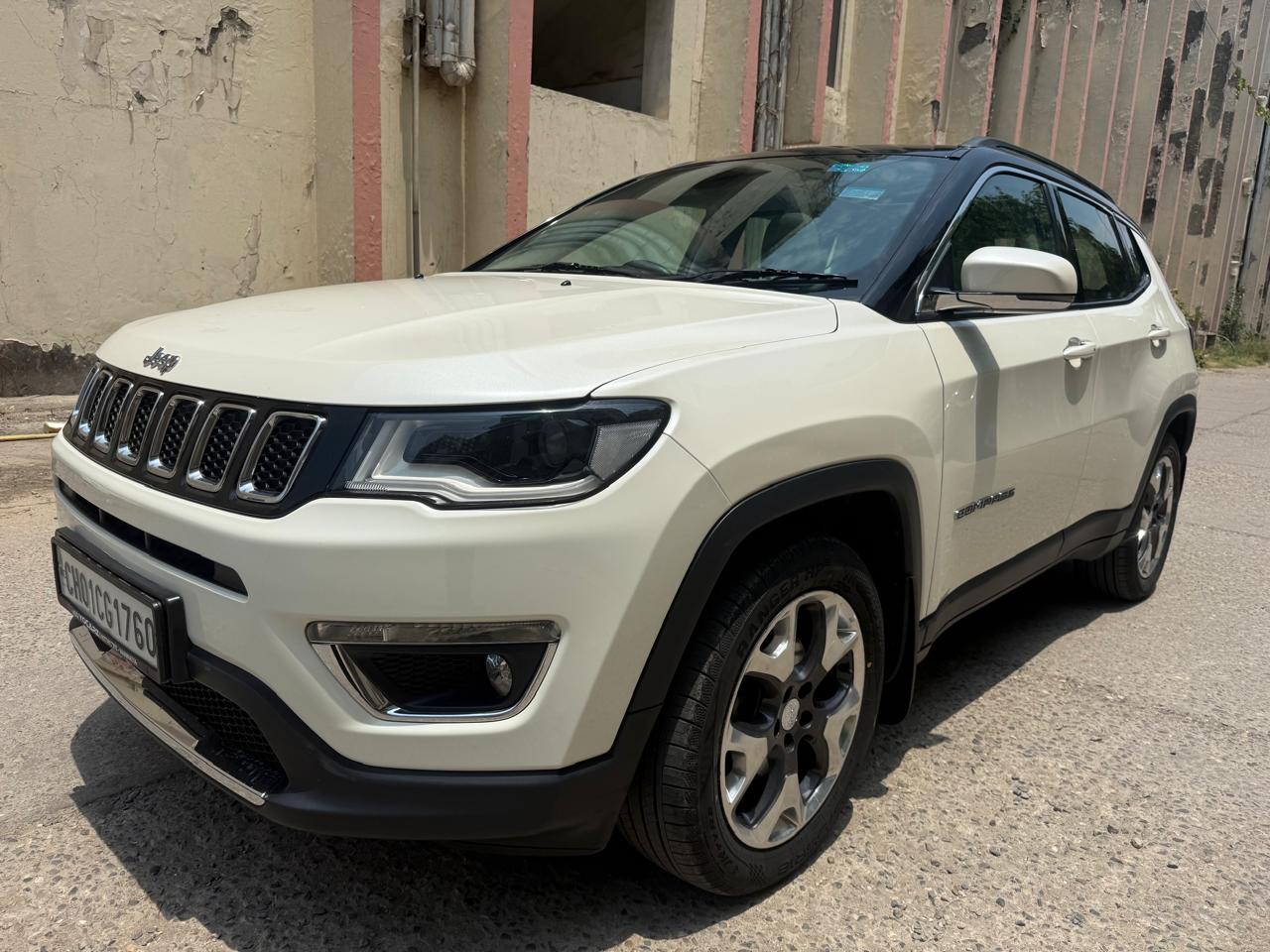 Buy Used Jeep Compass 1.4 Limited Plus BSIV of 2019 model @ 10,75,000 ...