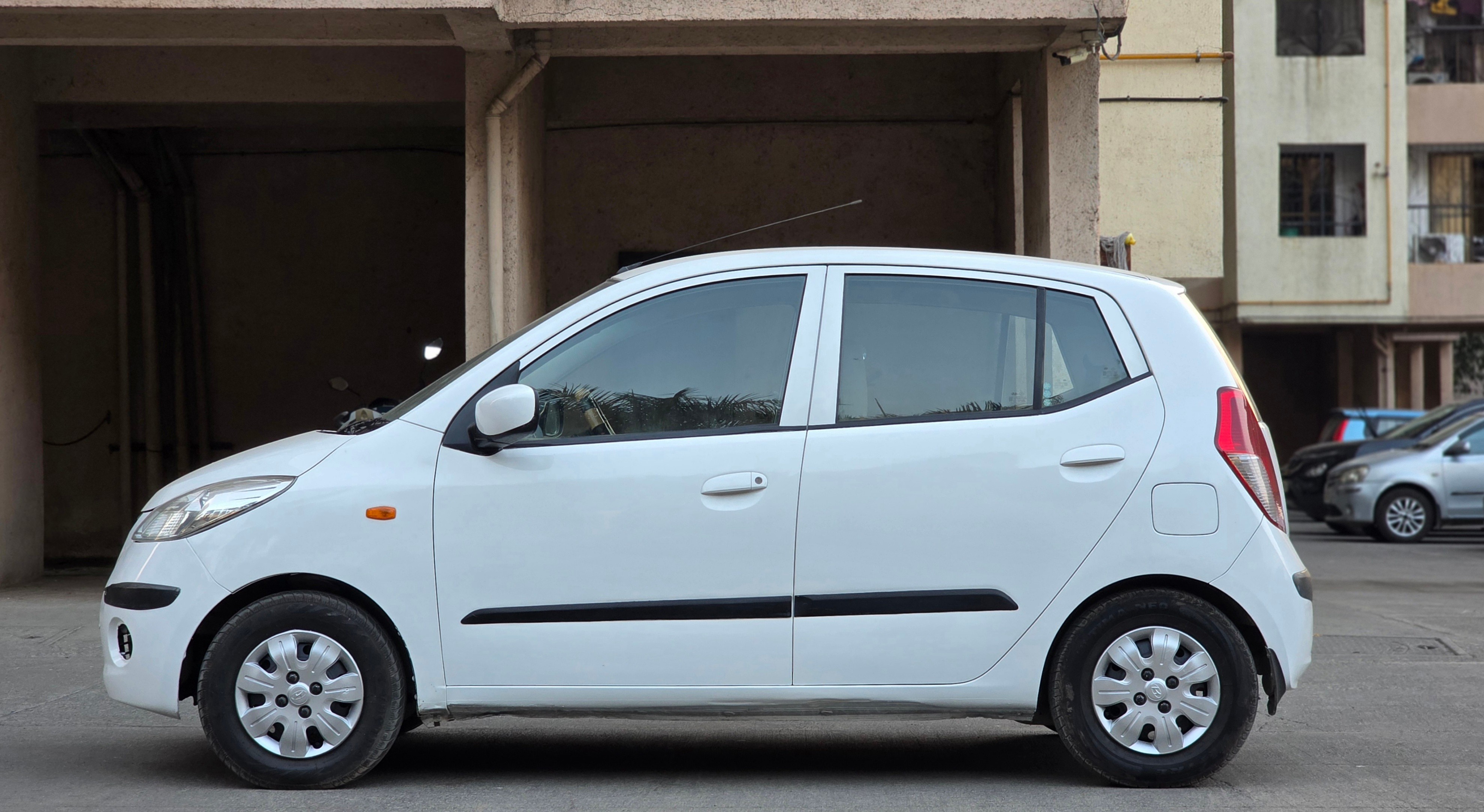 Buy Used Hyundai i10 Magna 1.1 of 2009 model @ 1,59,000 INR in Mumbai ...