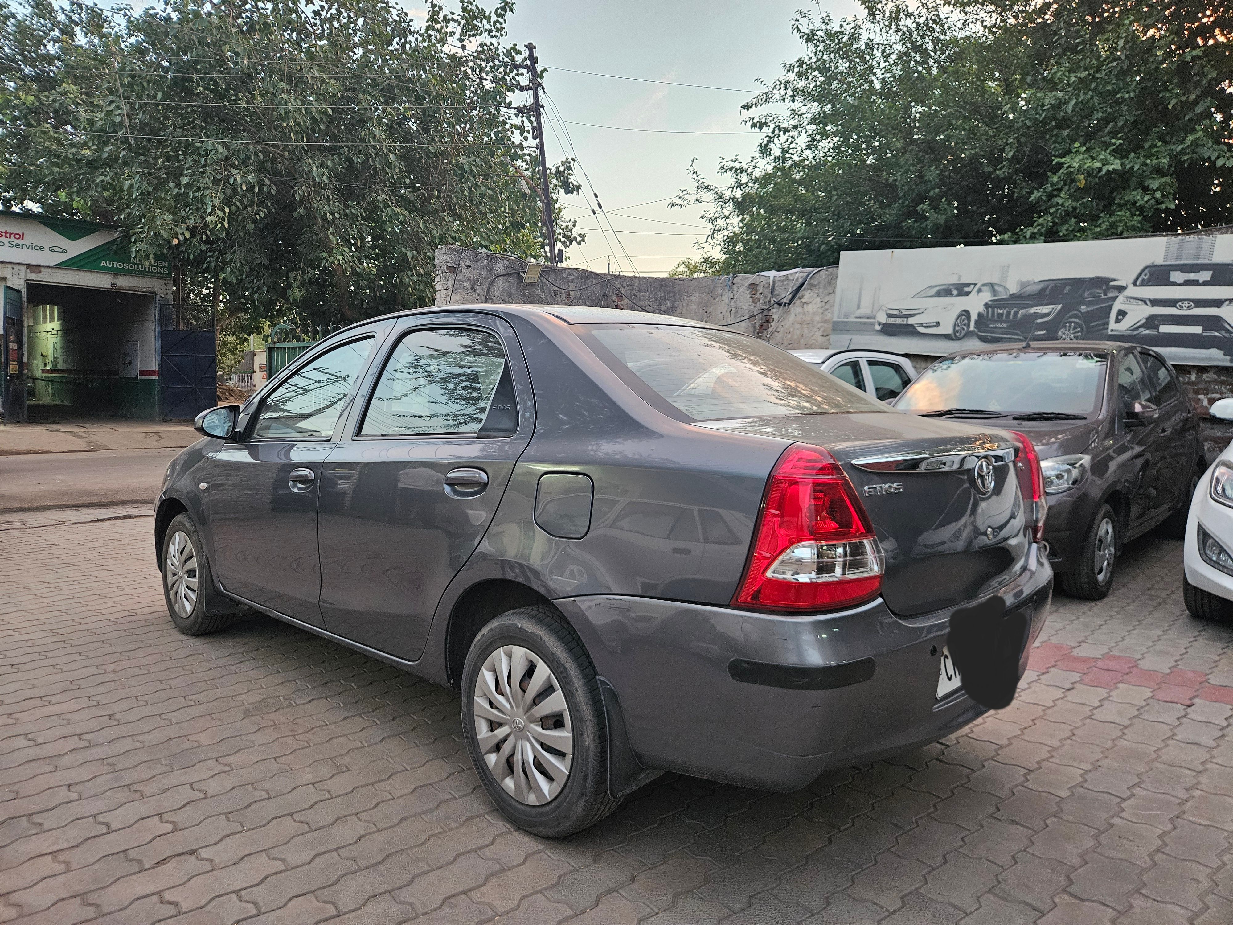 Buy Used Toyota Etios G of 2015 model @ 4,15,000 INR in Chandigarh ...