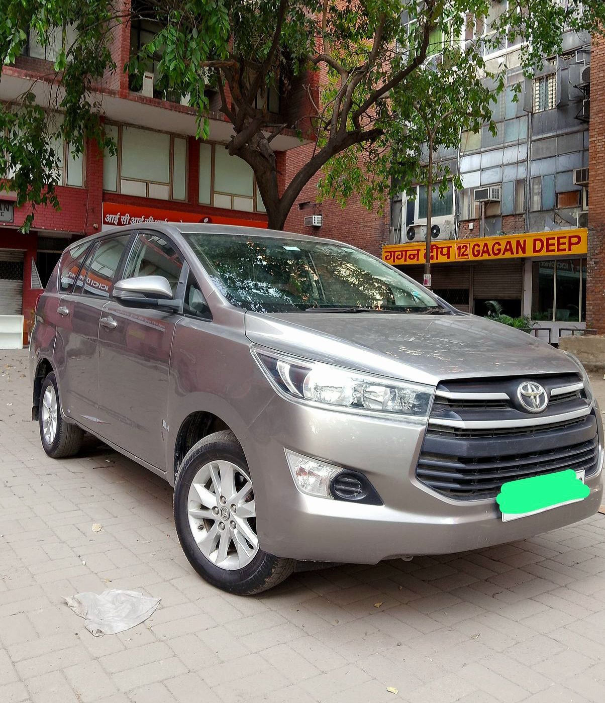 Buy Used Toyota Innova Crysta 2.8 GX AT BSIV of 2019 model @ 13,50,000 ...