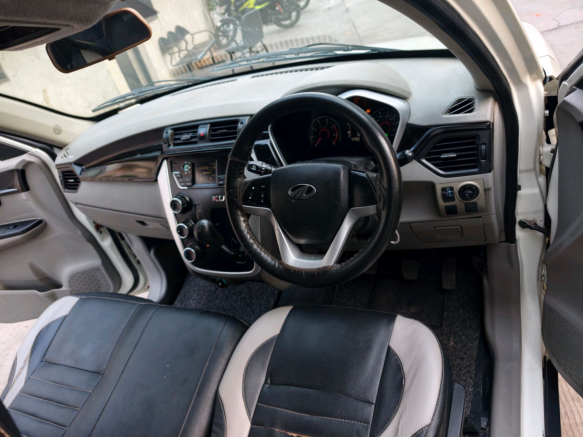 Buy Used Mahindra KUV 100 mFALCON G80 K6 of 2016 model @ 2,20,000 INR ...