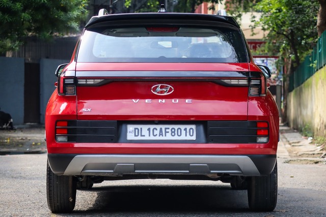 Used 2022 Hyundai Venue 1197 cc Petrol Manual Car in New Delhi at ₹7.99 ...