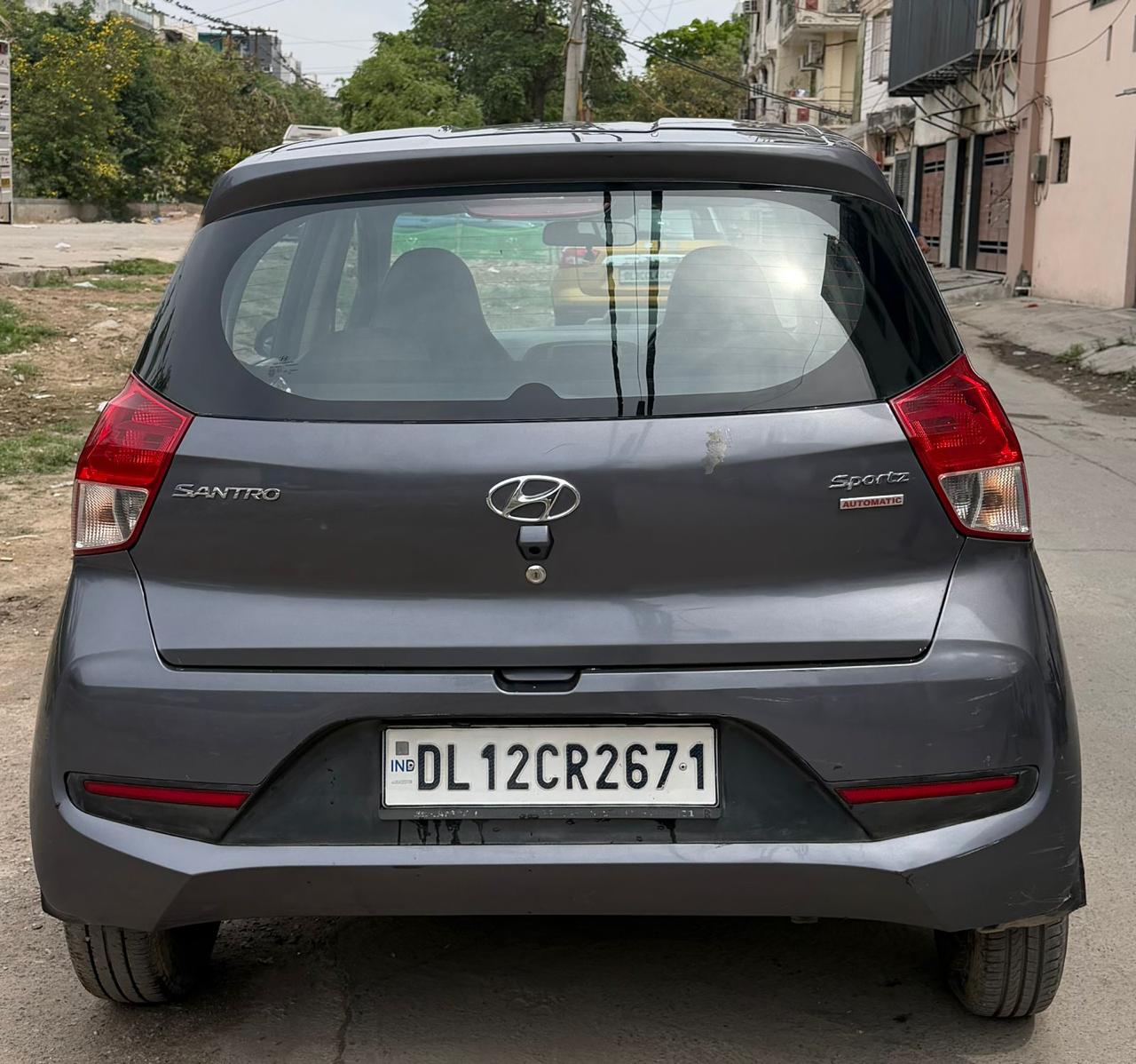 Buy Used Hyundai Santro Sportz AMT BSIV of 2019 model @ 3,25,000 INR in ...
