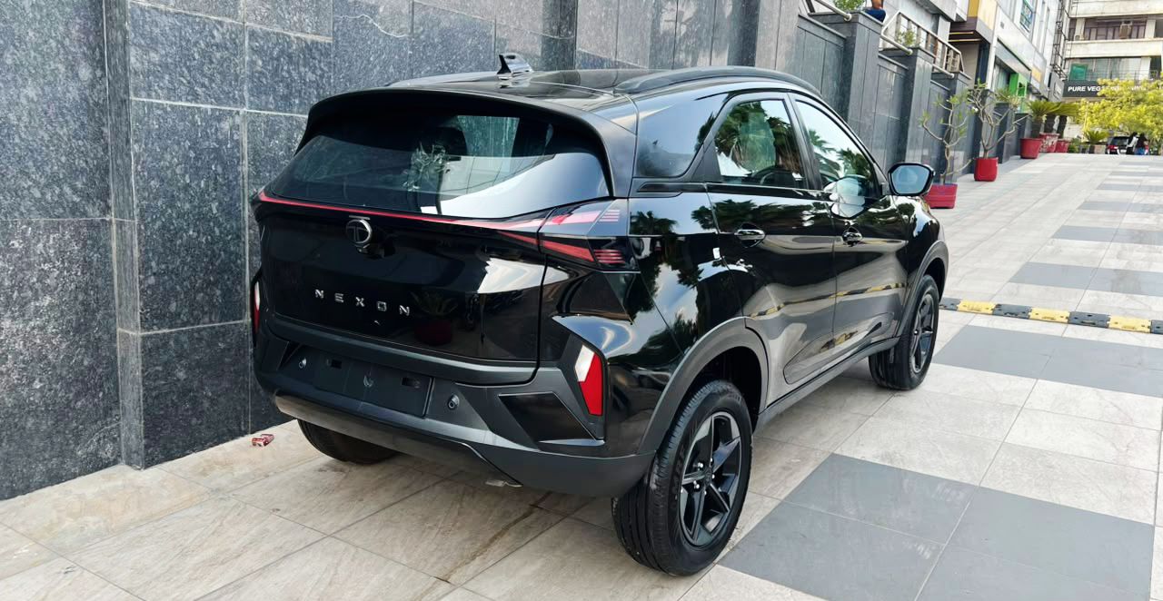 Buy Used Tata Nexon Creative Plus S of 2025 model @ 11,72,000 INR in ...