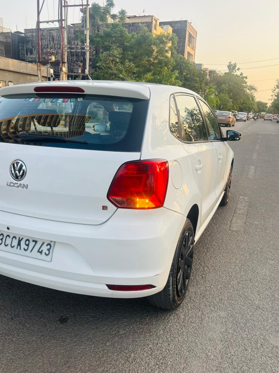 Buy Used Volkswagen Polo 1.2 MPI Comfortline of 2016 model @ 2,85,000 ...