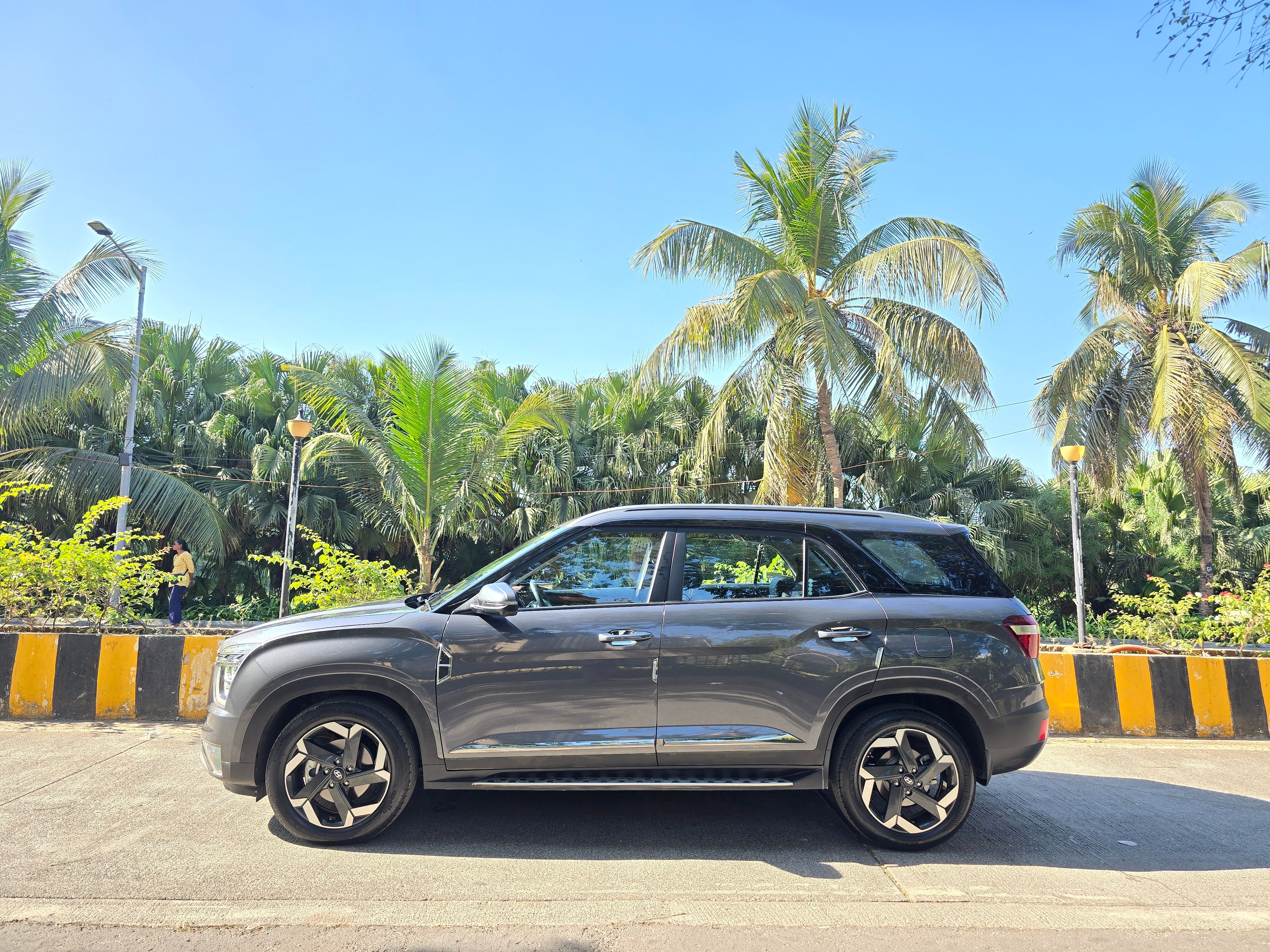 Buy Used Hyundai Alcazar 1.5 Signature Optional 7-Seater Diesel AT of ...