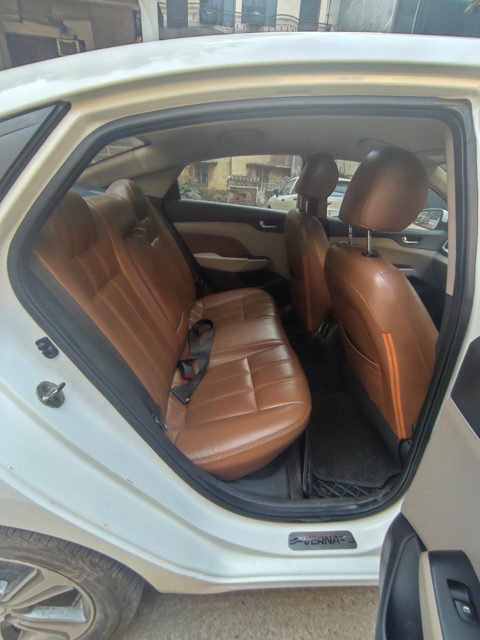 Buy Used Hyundai Verna CRDi 1.6 SX of 2018 model @ 5,60,000 INR in ...