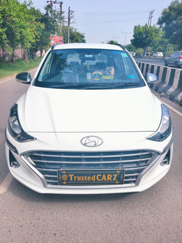 Used 2022 Hyundai Grand i10 Nios 1197 cc Petrol Manual Car in Varanasi ...