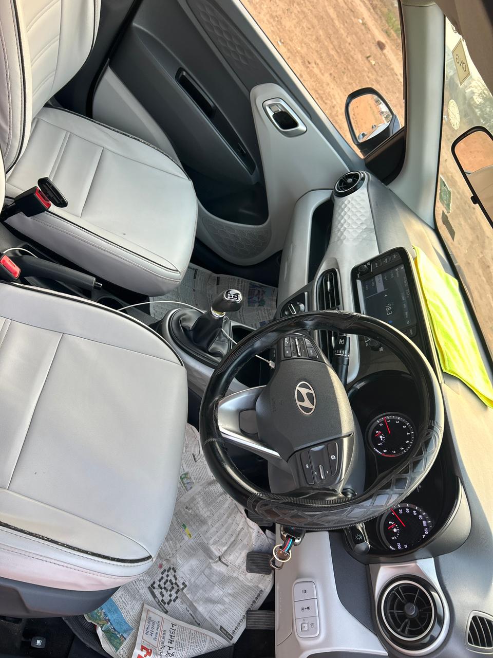 Buy Used Hyundai Grand i10 Nios Sportz CNG of 2023 model @ 5,90,000 INR ...