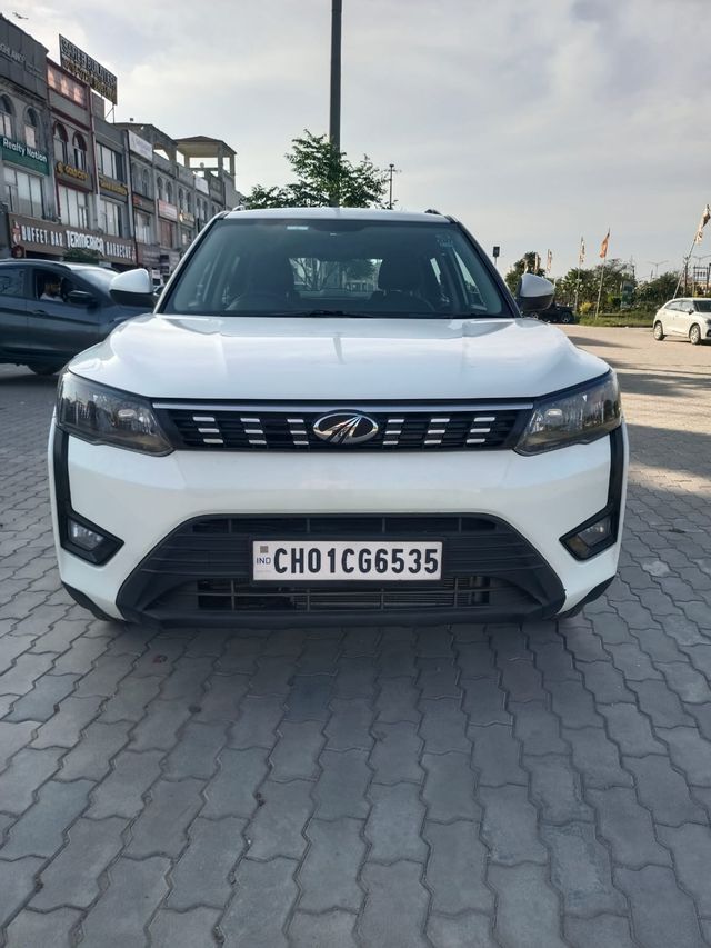Used 2022 Mahindra XUV300 1497 cc Diesel Manual Car in Mohali at ₹8.25 ...