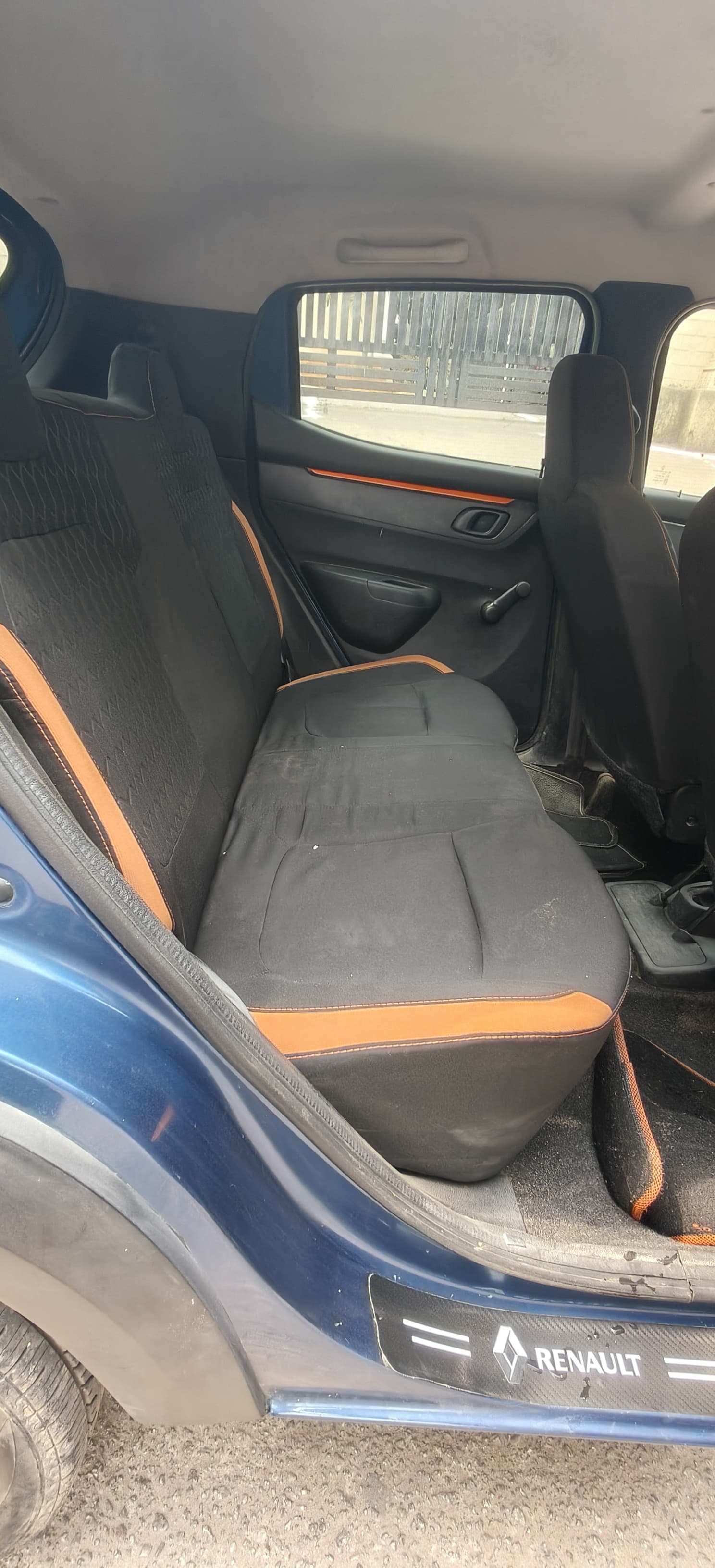 Buy Used Renault KWID 1.0 RXT of 2017 model @ 2,50,000 INR in Hyderabad ...