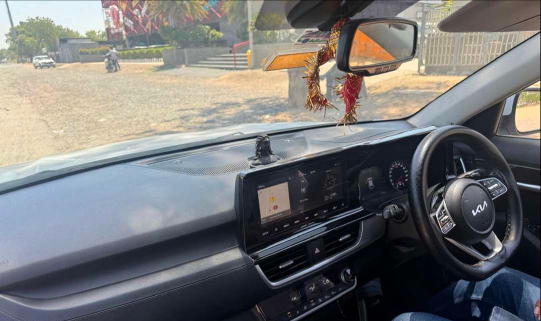 Buy Used Kia Seltos GTX Plus Diesel AT of 2022 model @ 11,90,000 INR in ...