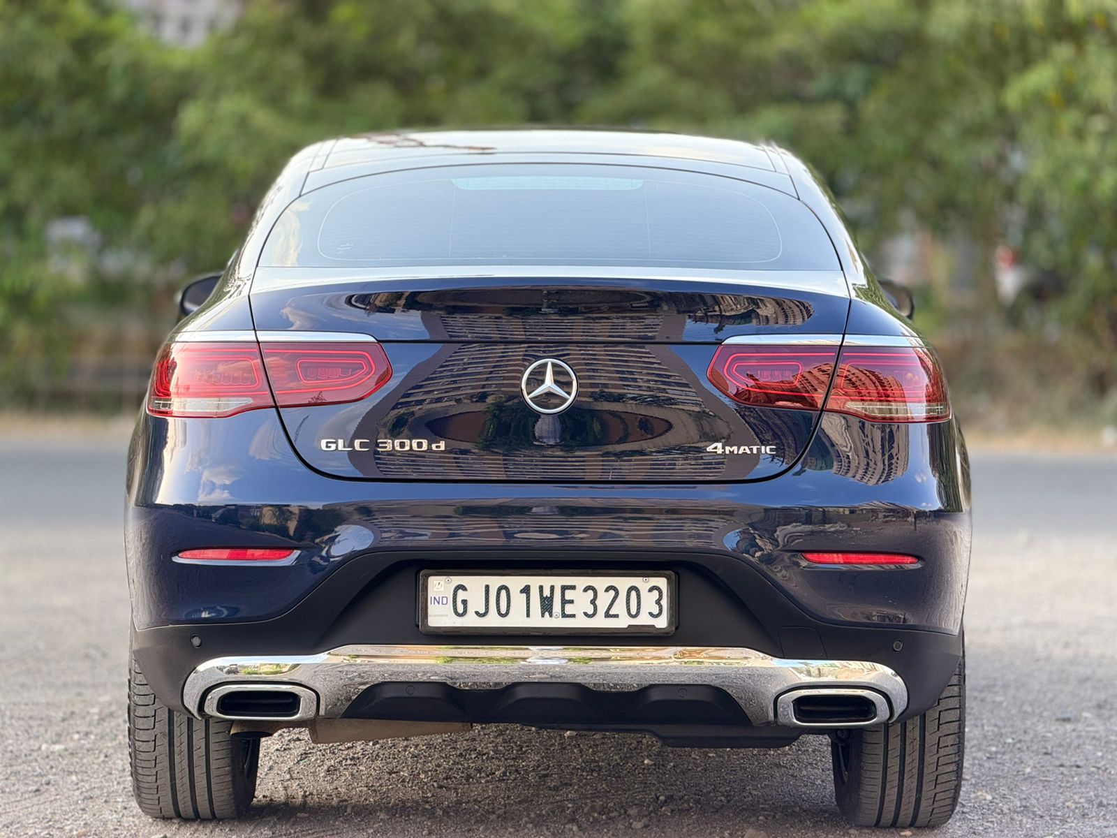 Buy Used Mercedes-Benz GLC 220d 4MATIC of 2021 model @ 48,50,000 INR in ...