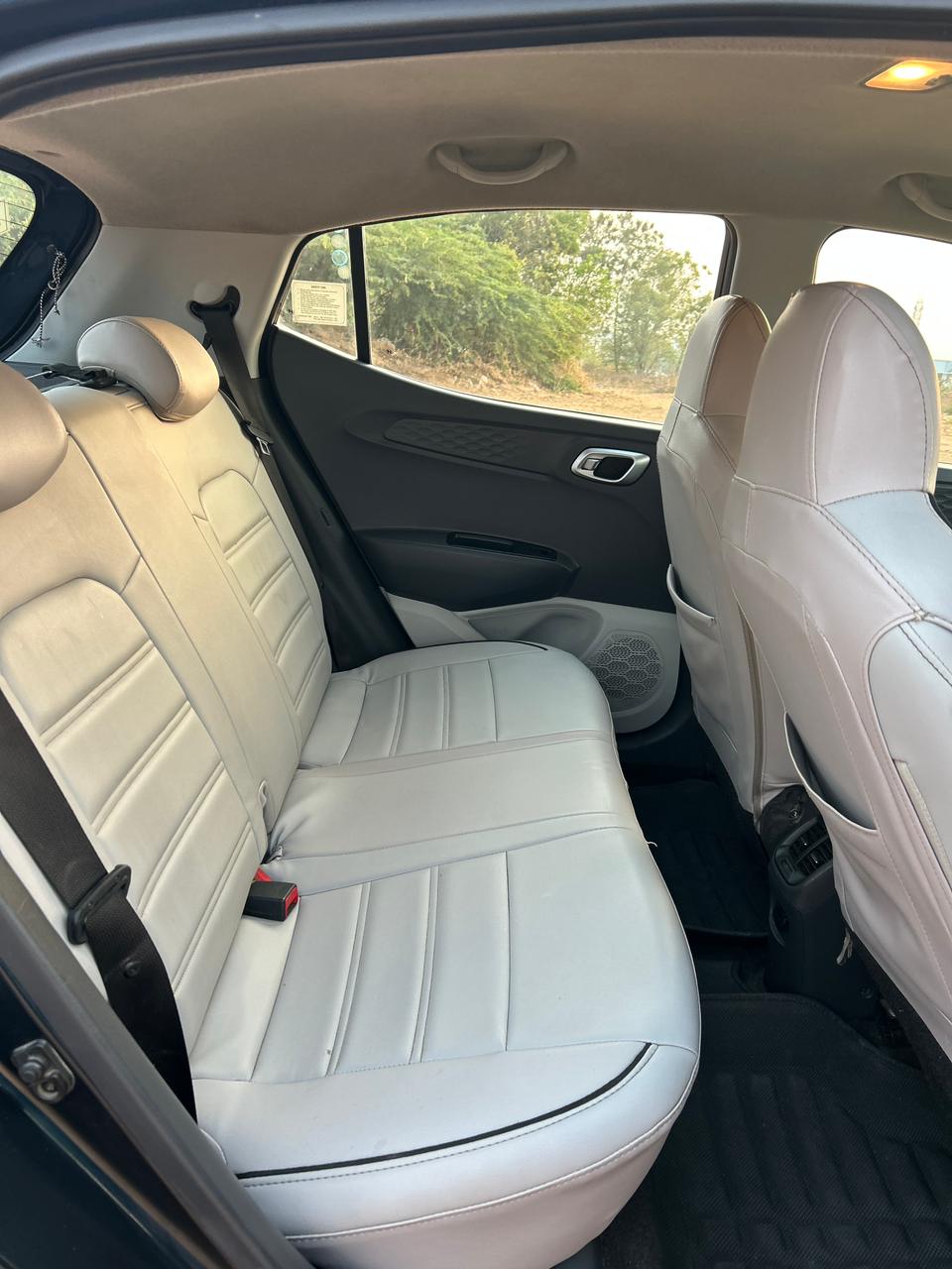 Buy Used Hyundai Grand i10 Nios Sportz CNG of 2023 model @ 5,90,000 INR ...