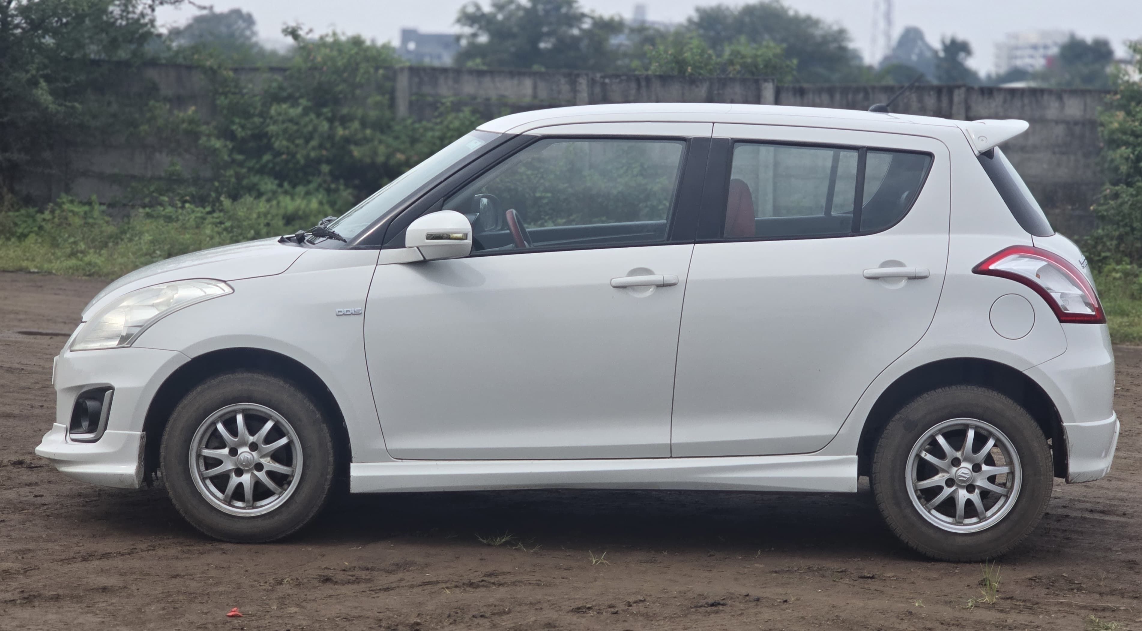 Buy Used Maruti Swift VDI BSIV of 2015 model @ 5,50,000 INR in Nashik ...