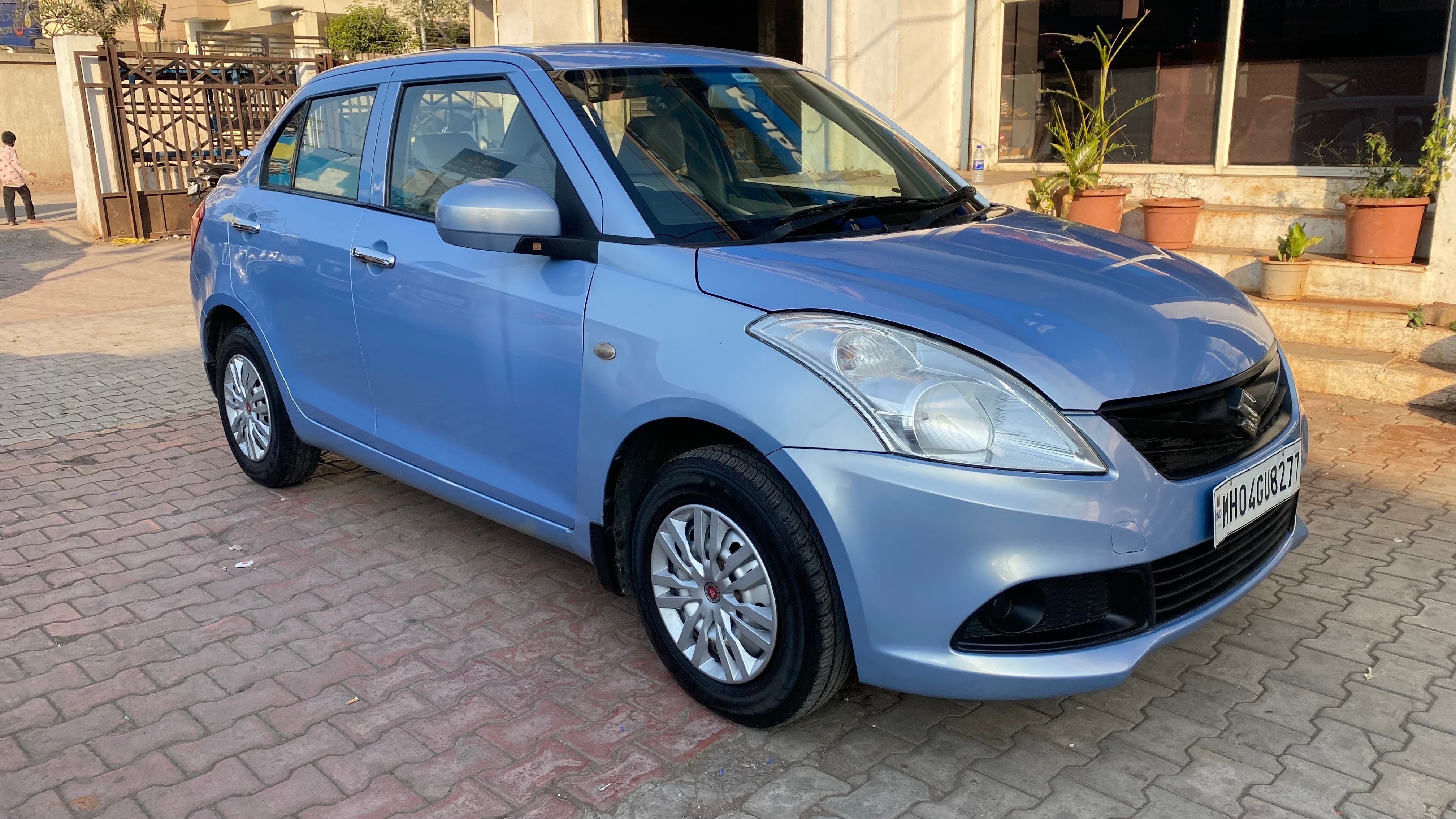 Buy Used Maruti Swift Dzire LXI of 2015 model @ 3,70,000 INR in Pune ...