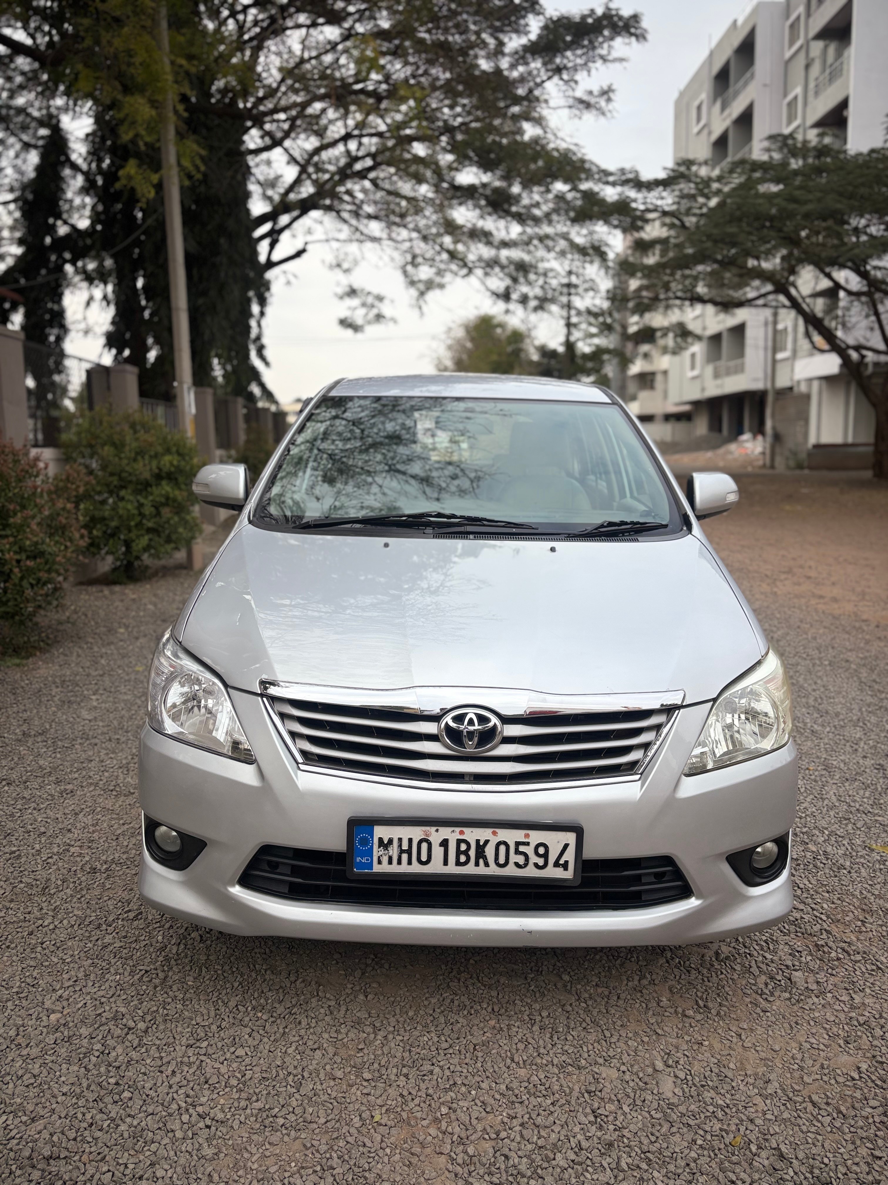 Used 2013 Toyota Innova 2494 cc Diesel Manual Car in Miraj at ₹7.25 ...