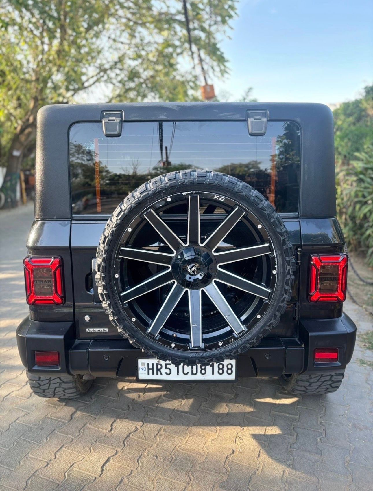 Buy Used Mahindra Thar LX 4WD Convert Top AT BSVI of 2021 model @ 10 ...