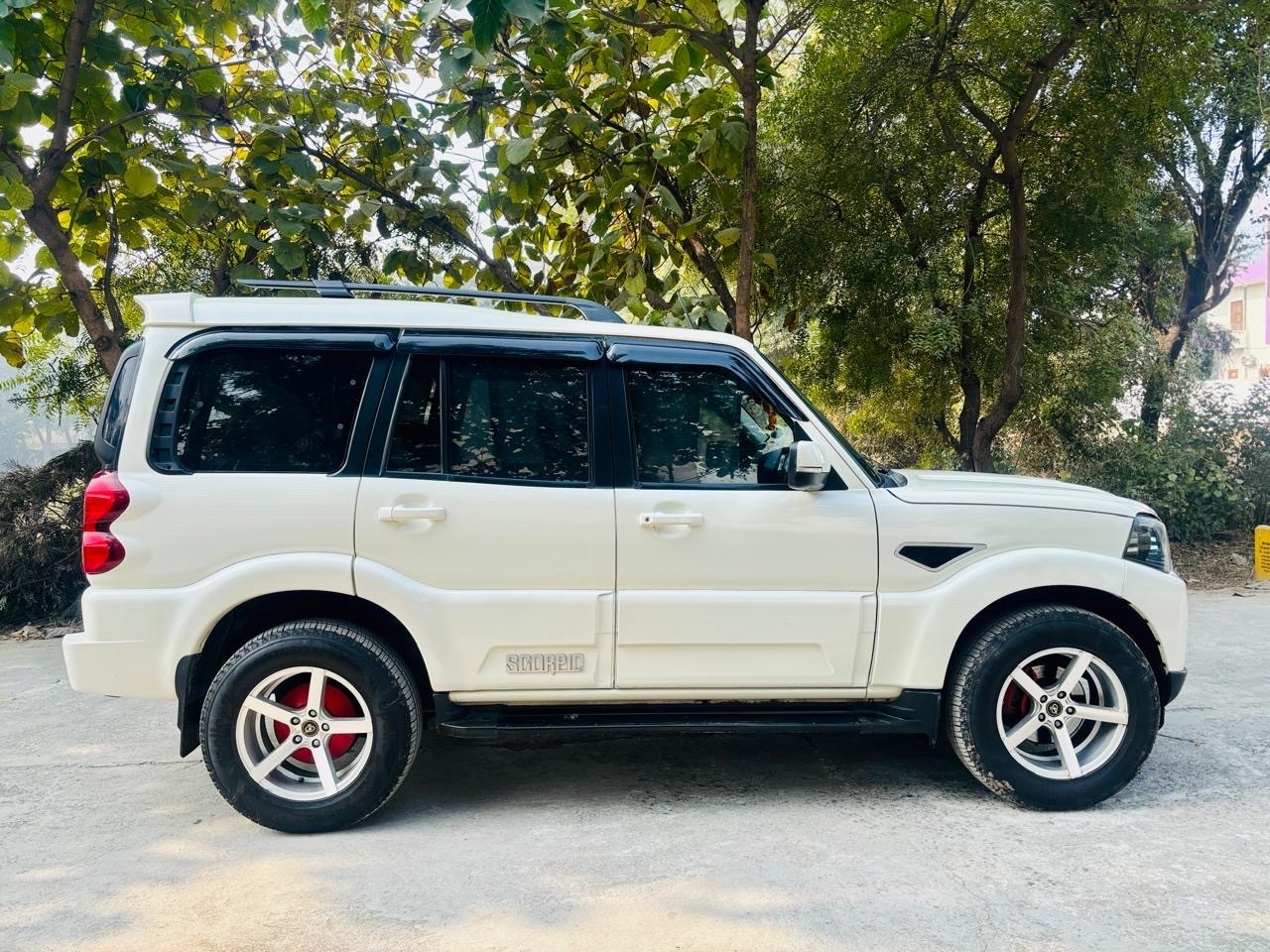 Buy Used Mahindra Scorpio S9 BSIV of 2020 model @ 10,95,000 INR in ...