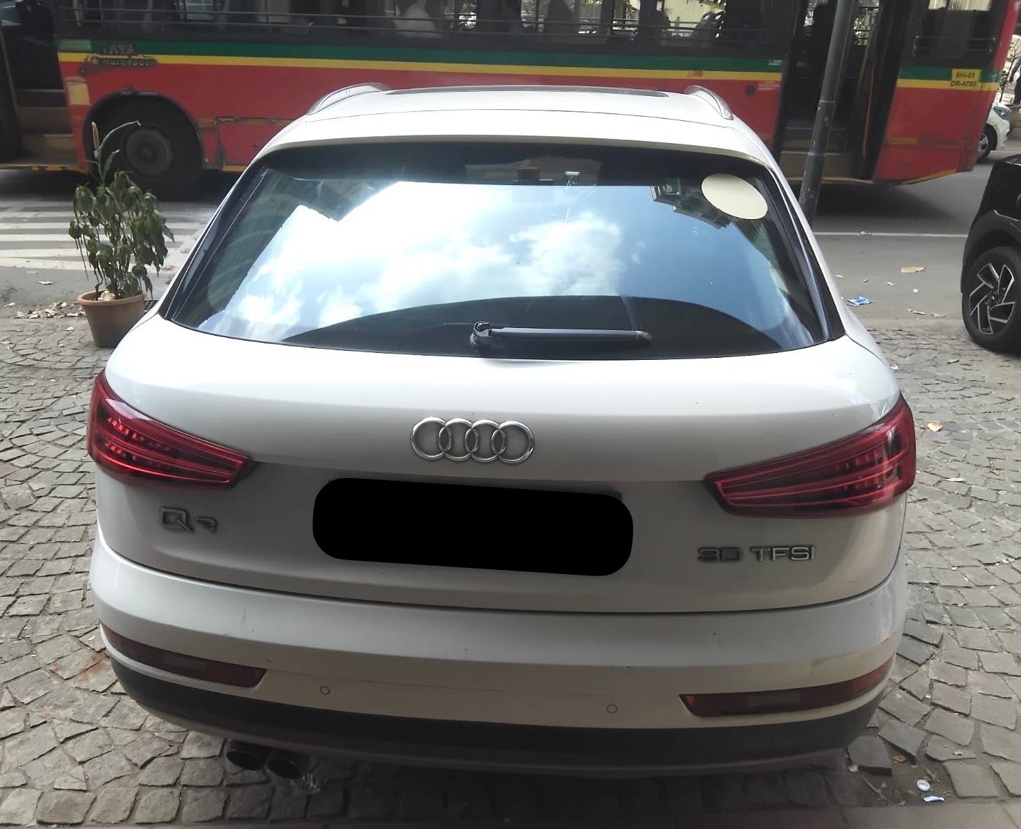 Buy Used Audi Q3 30 TFSI Premium FWD of 2018 model @ 13,50,000 INR in ...