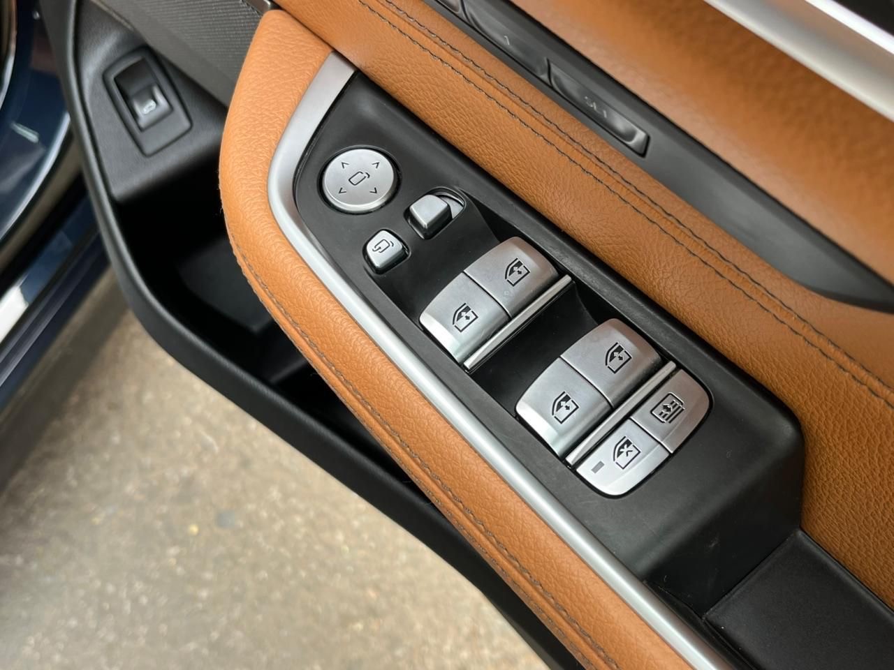 Buy Used BMW 6 Series GT 630i M Sport of 2023 model @ 56,50,000 INR in Delhi - 4956346 ...