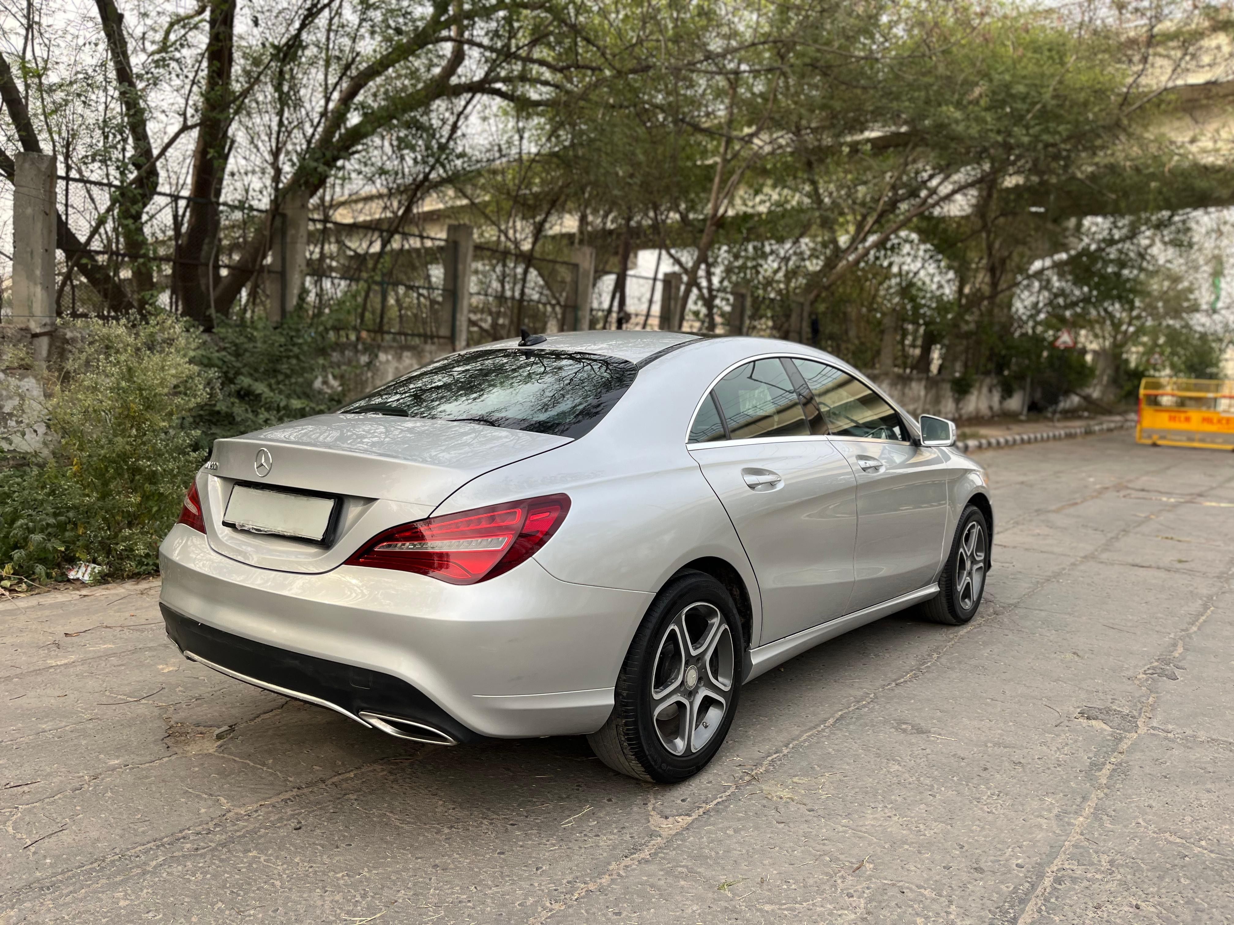 Buy Used Mercedes-Benz CLA 200 CGI Sport of 2017 model @ 15,75,000 INR ...