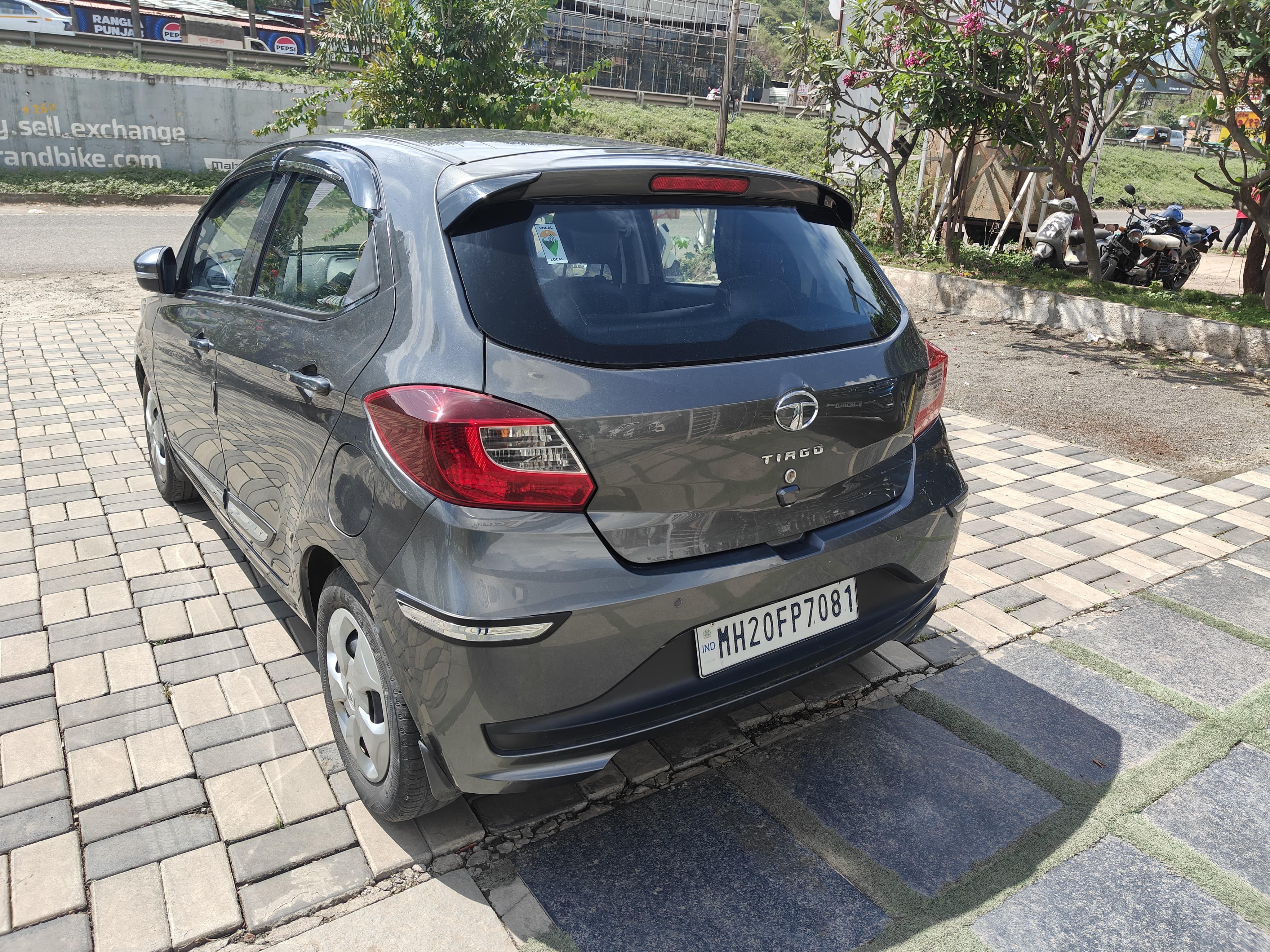 Buy Used Tata Tiago XT BSVI of 2020 model @ 4,75,000 INR in Pune ...