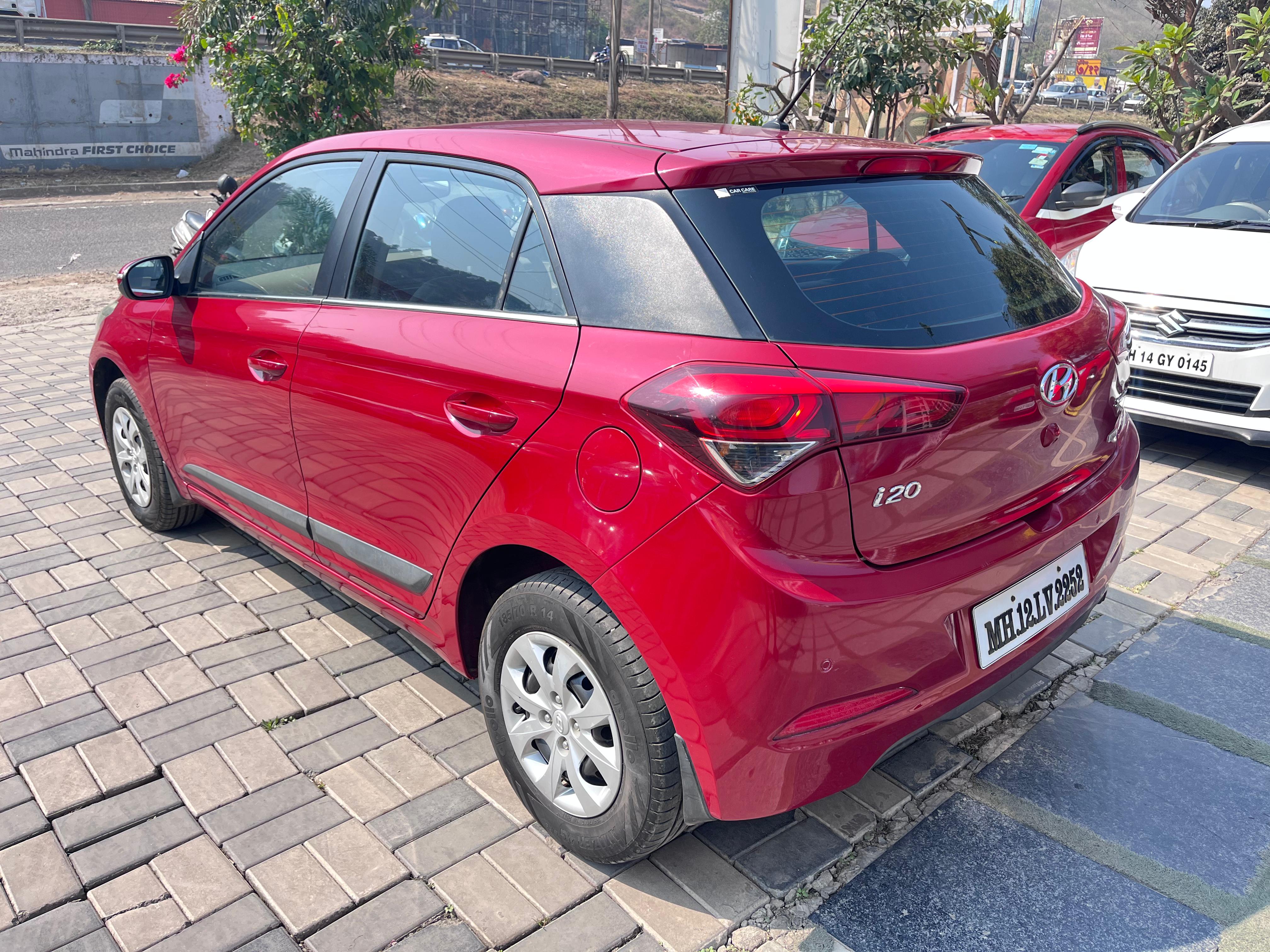 Buy Used Hyundai i20 Sportz Option 1.4 CRDi of 2015 model @ 5,99,000 ...