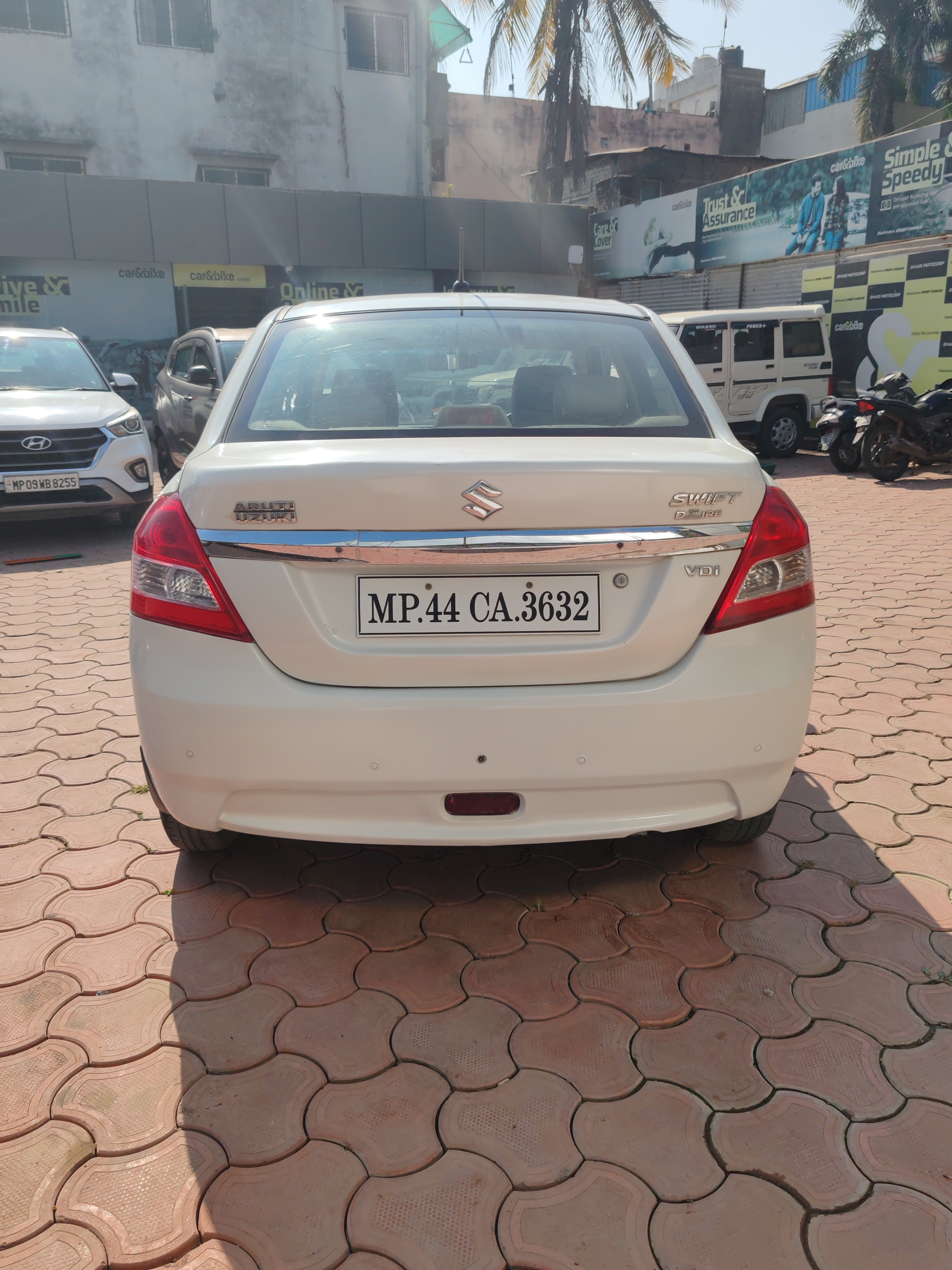 Buy Used Maruti Swift Dzire VDI of 2014 model @ 4,35,000 INR in Indore - 5053617 - ZigWheels.com