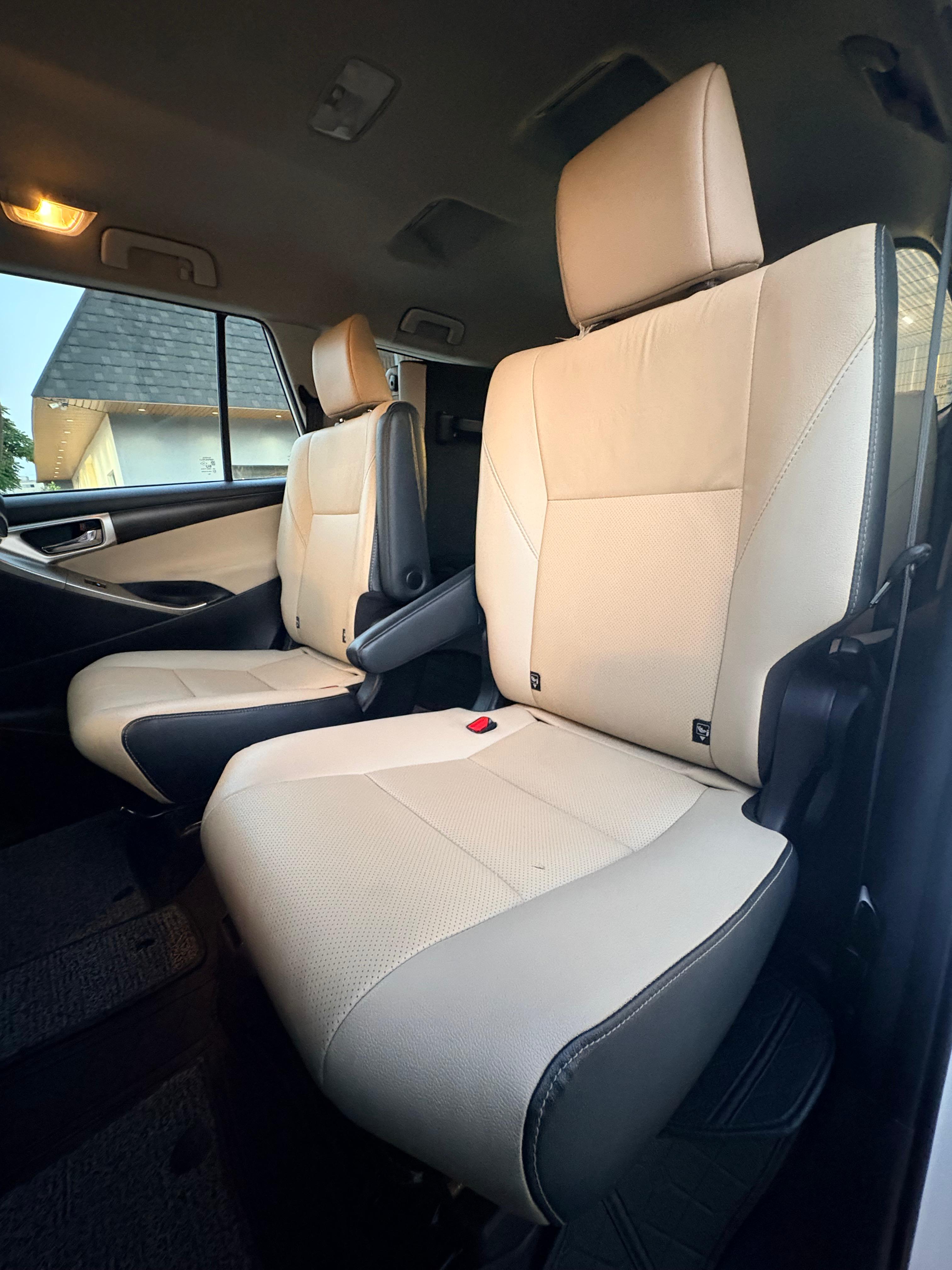 Buy Used Toyota Innova Crysta 2.4 ZX 7 STR AT of 2020 model @ 17,50,000 ...