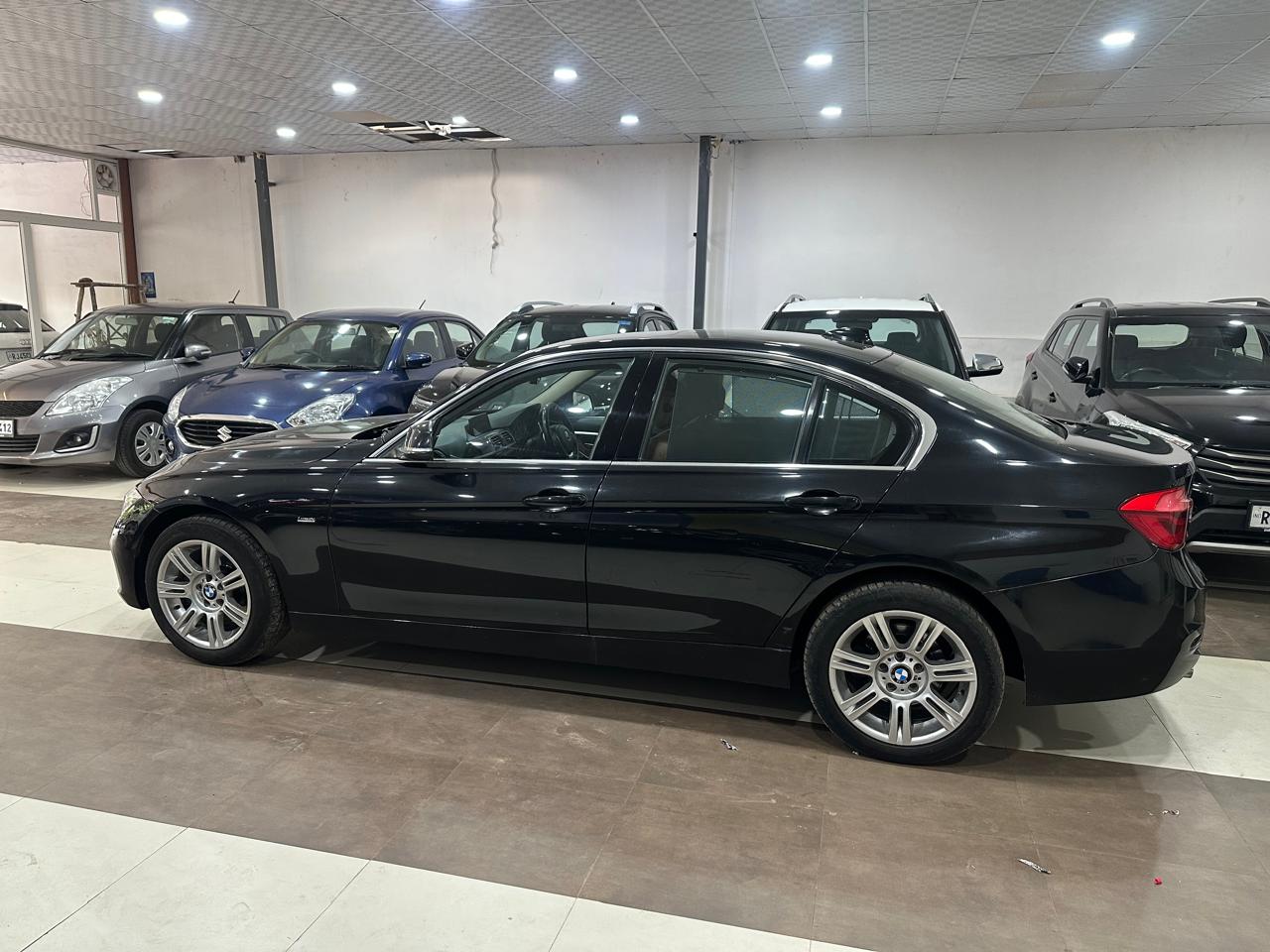 Buy Used BMW 3 Series 320d of 2016 model @ 12,50,000 INR in Jaipur ...