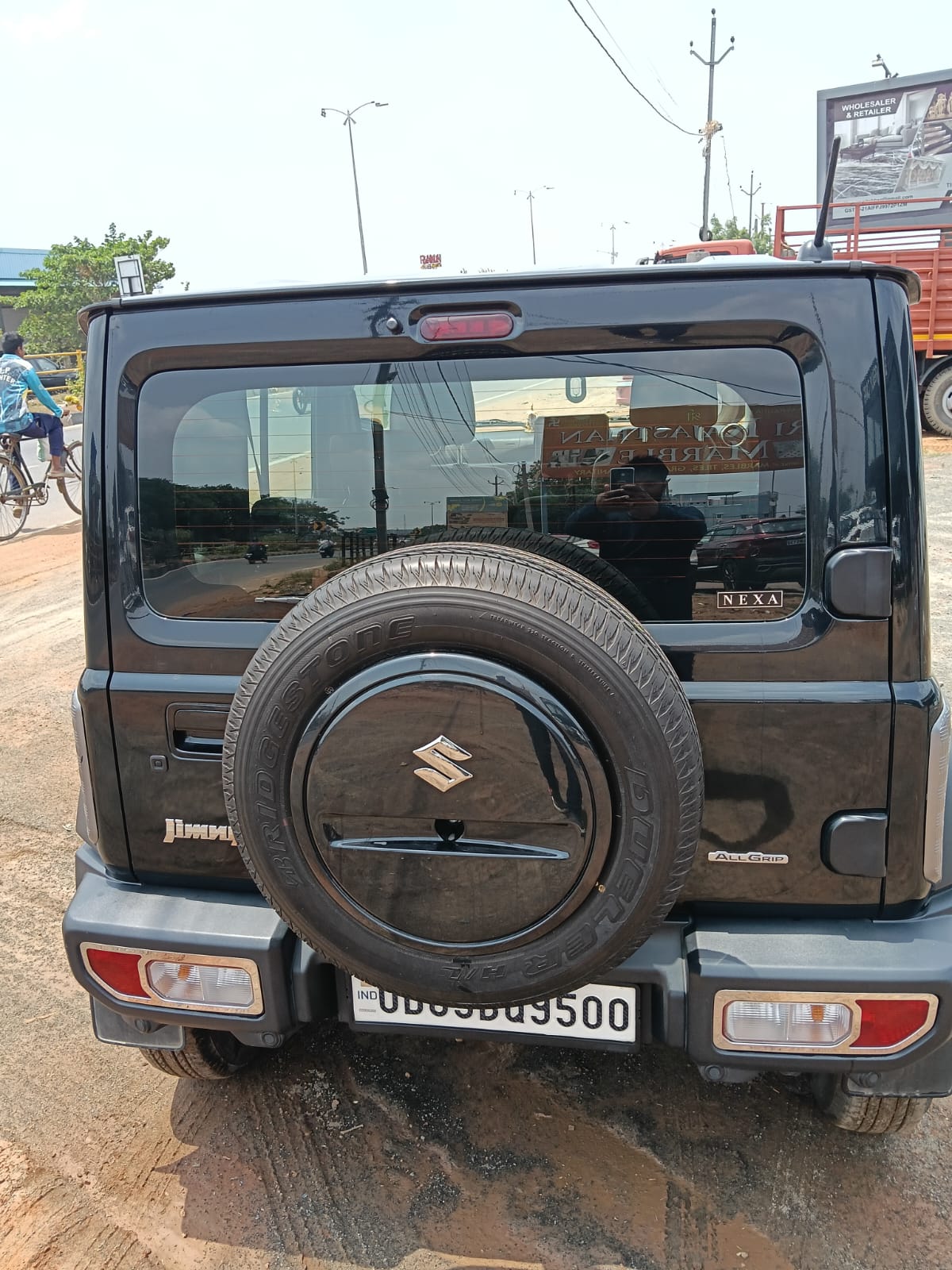 Buy Used Maruti Jimny Alpha AT of 2023 model @ 10,60,000 INR in ...