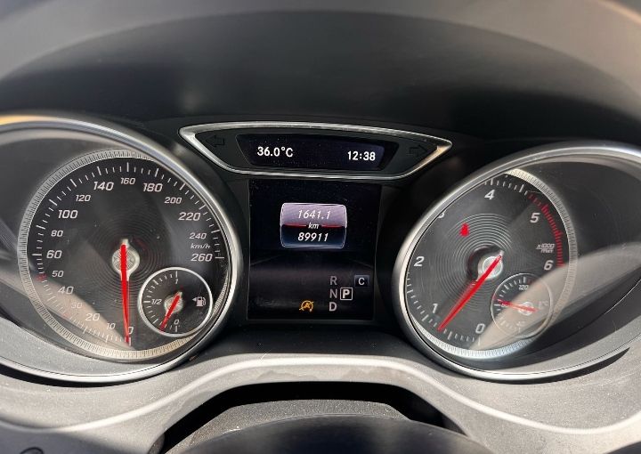 Buy Used Mercedes-Benz GLA Class 200 CDI of 2017 model @ 20,50,000 INR ...