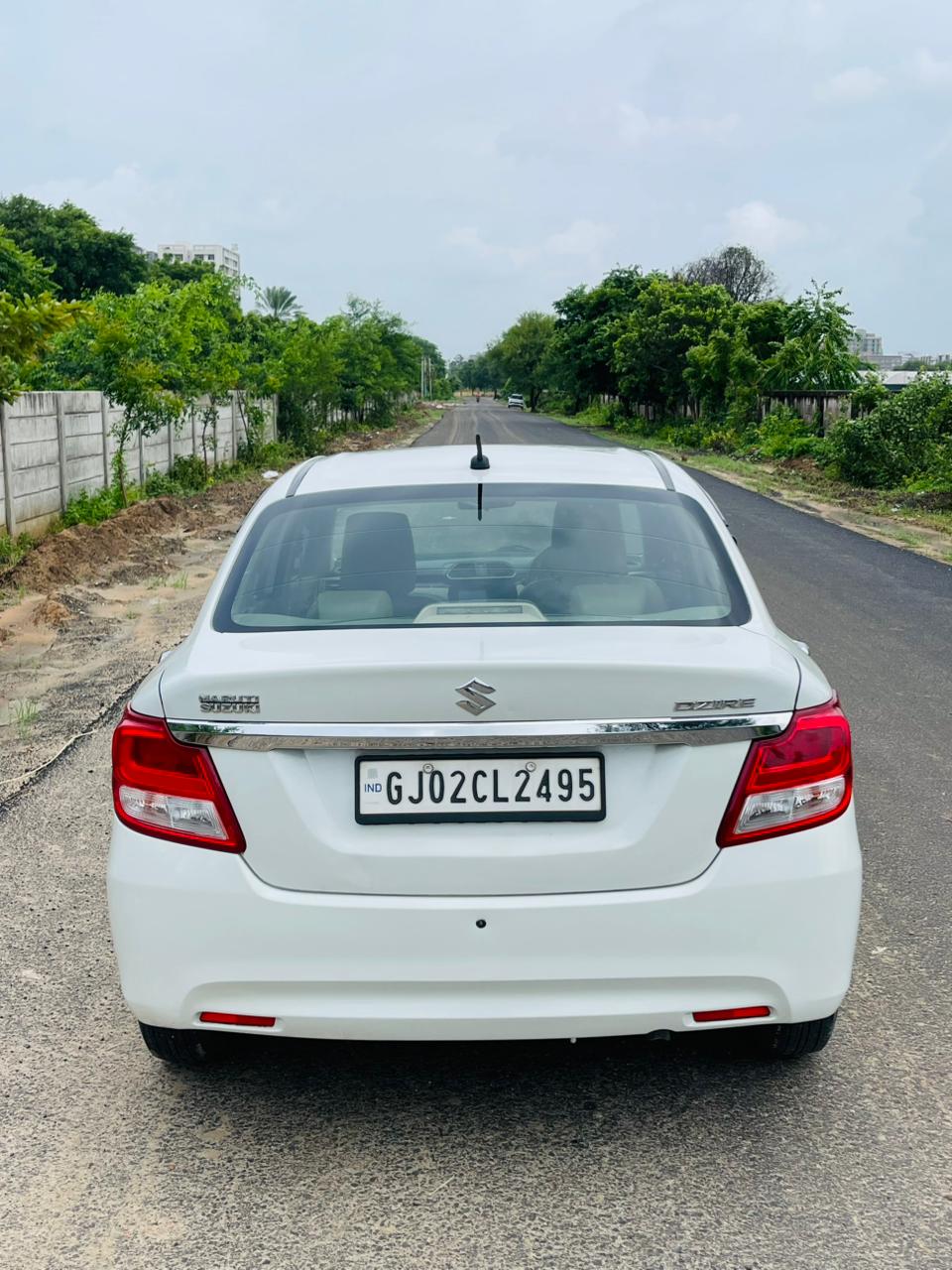 Buy Used Maruti Swift Dzire VDI of 2017 model @ 5,50,000 INR in ...