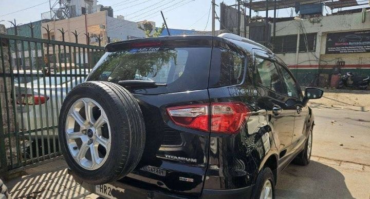Buy Used Ford Ecosport 1.5 Diesel Titanium Plus BSIV of 2019 model @ 7 ...