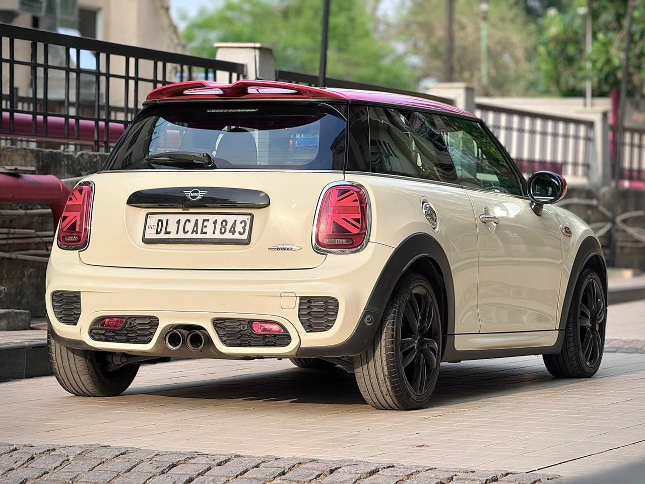 Buy Used Mini John cooper Works 3-Door Hatch of 2021 model @ 32,75,000 ...