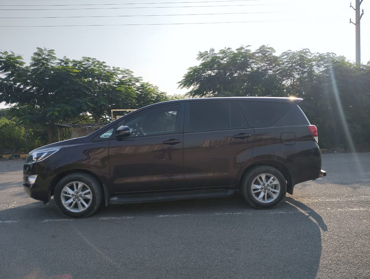 Buy Used Toyota Innova Crysta 2.4 G MT BSIV of 2017 model @ 14,80,000 INR in Hyderabad - 4943747 ...