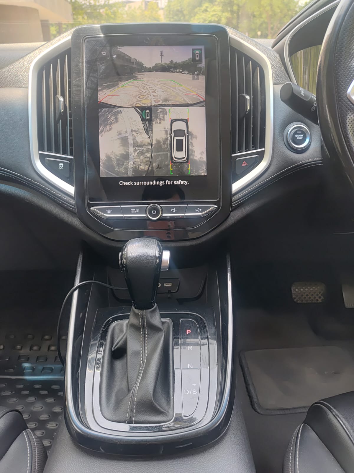 Buy Used MG Hector Plus Sharp DCT of 2020 model @ 8,45,000 INR in ...
